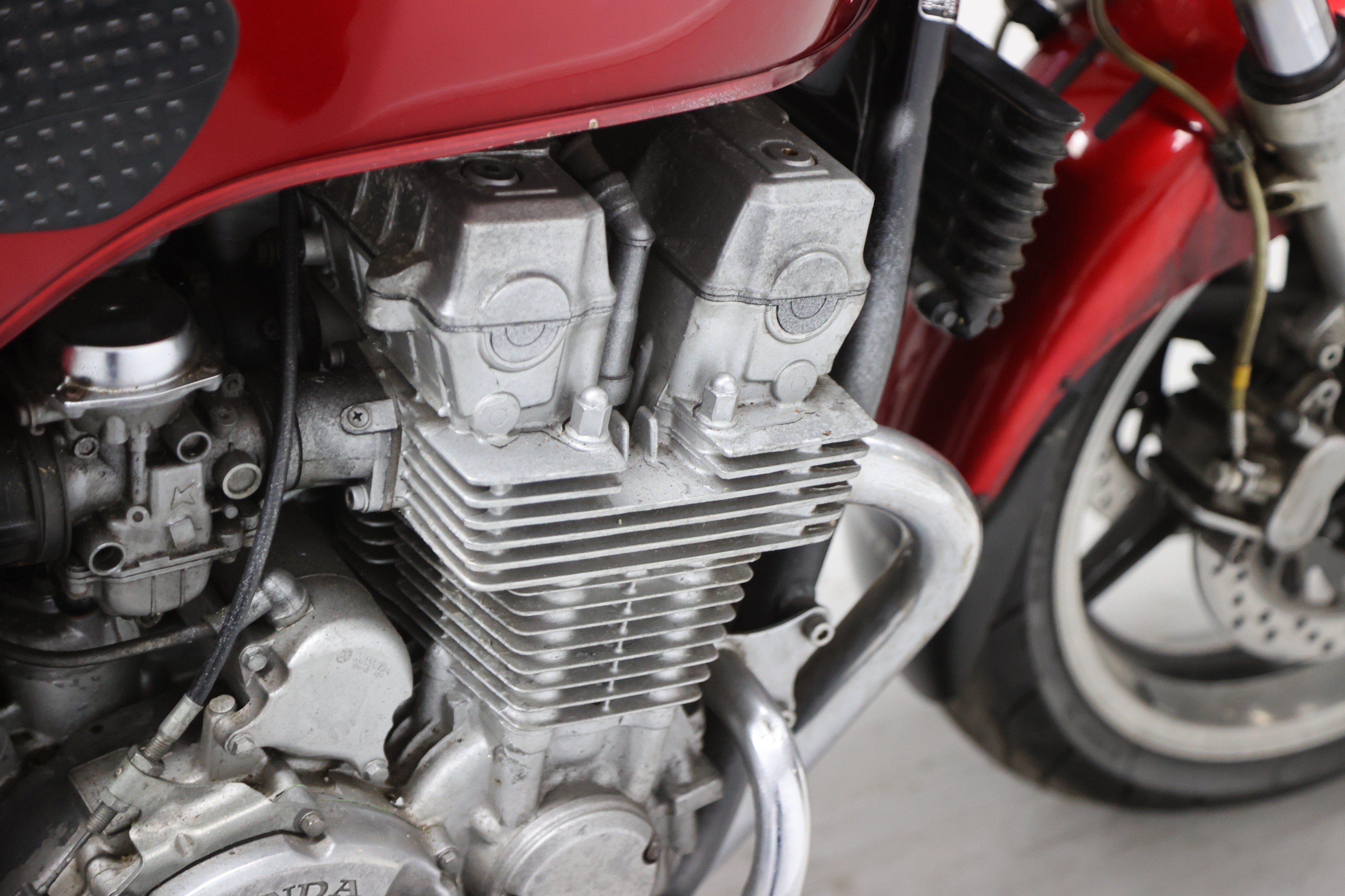 Lot 28 - 1992 Honda CB750 F2