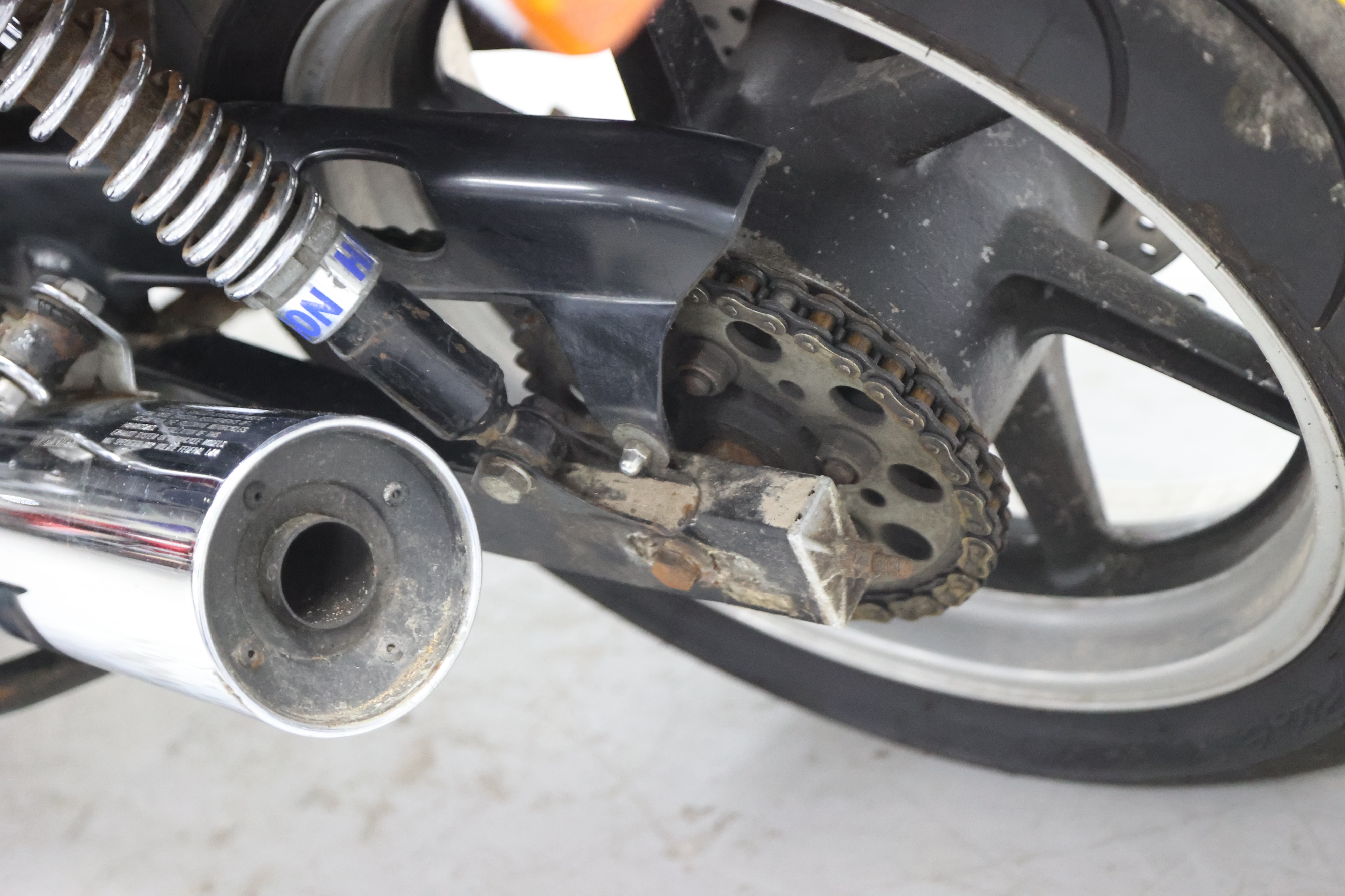 Lot 28 - 1992 Honda CB750 F2