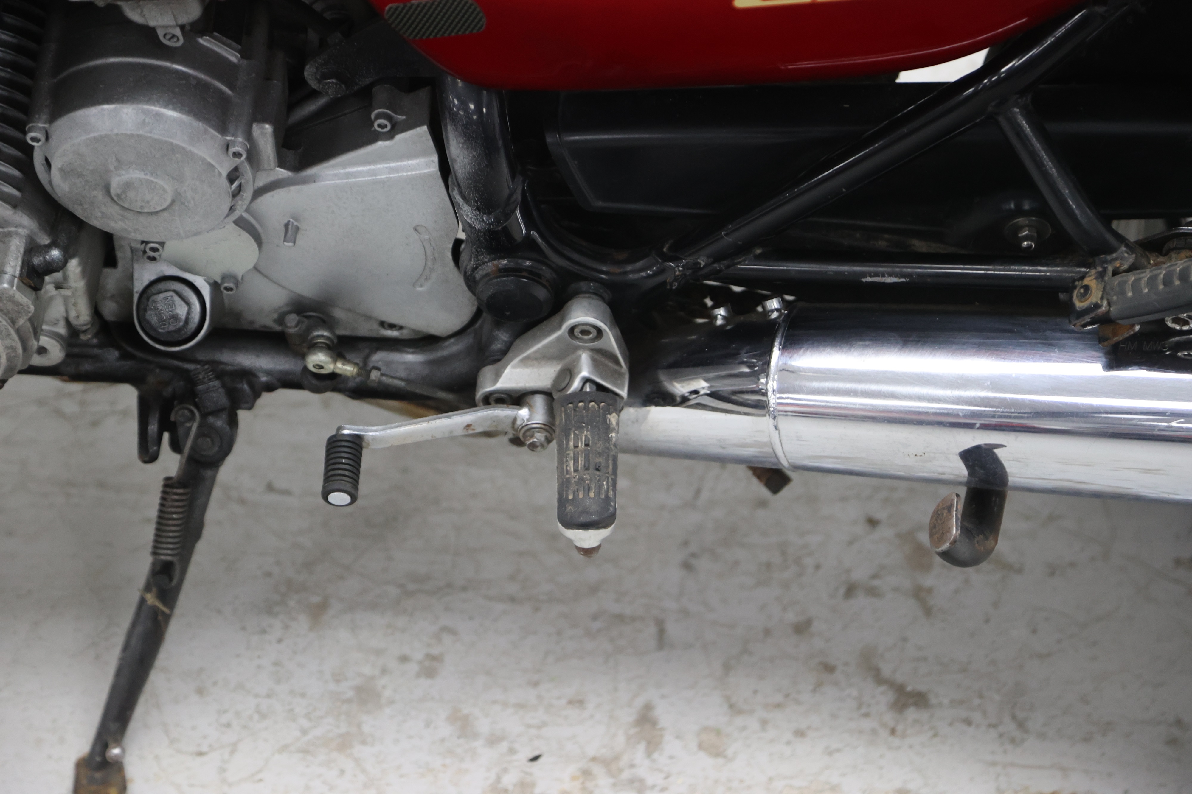 Lot 28 - 1992 Honda CB750 F2