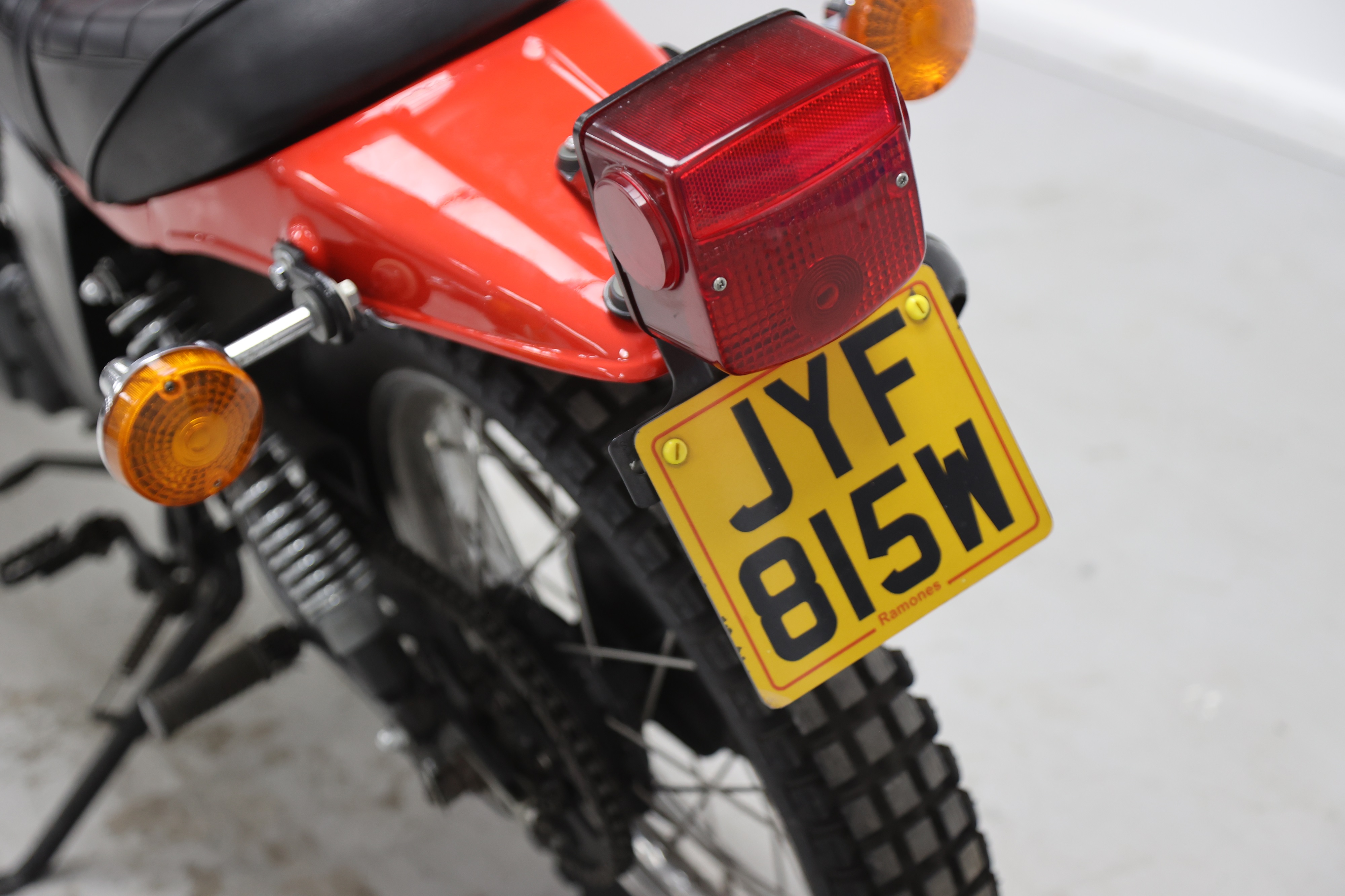 Lot 99 - 1981 Suzuki SP400