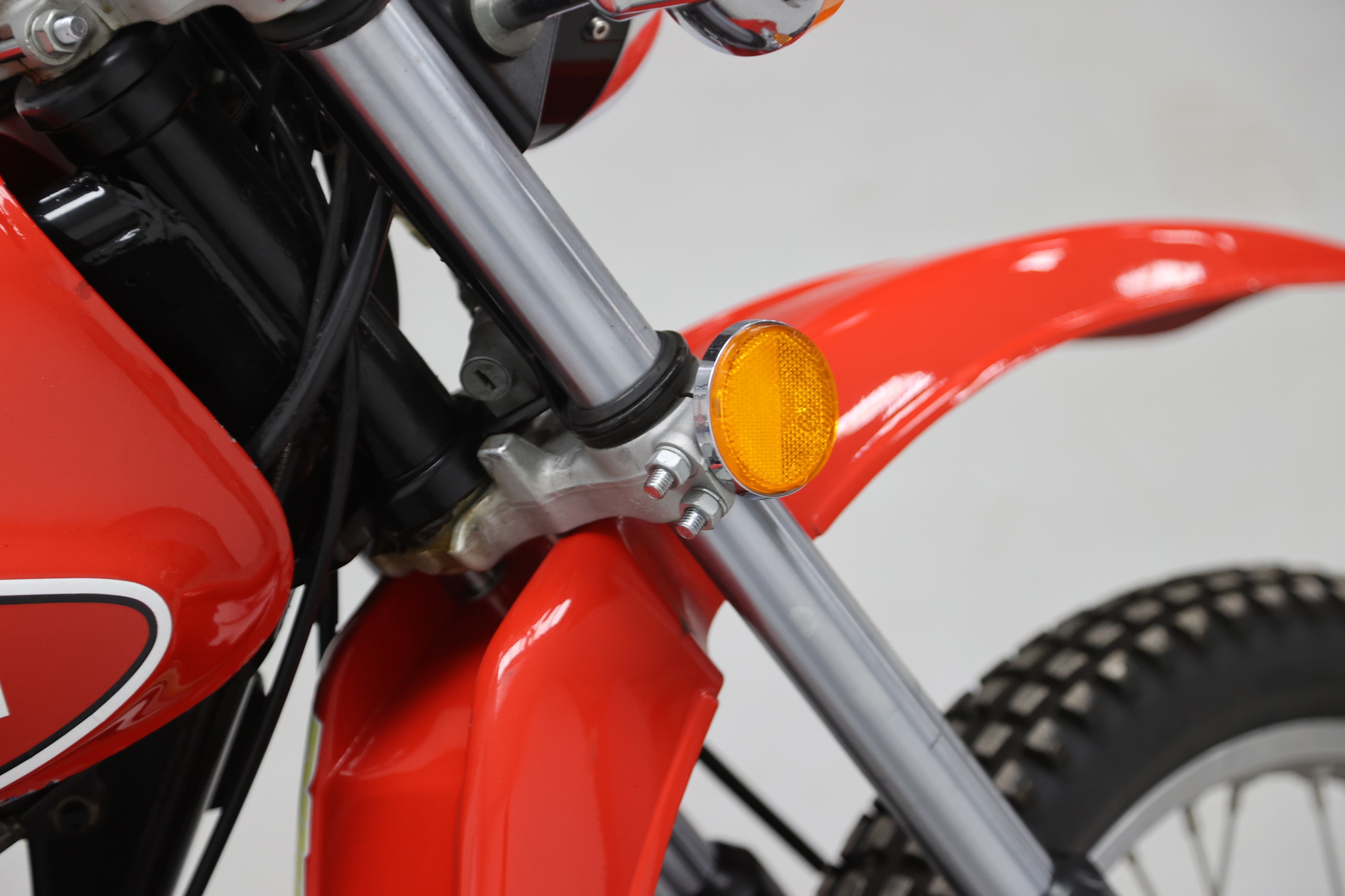 Lot 99 - 1981 Suzuki SP400