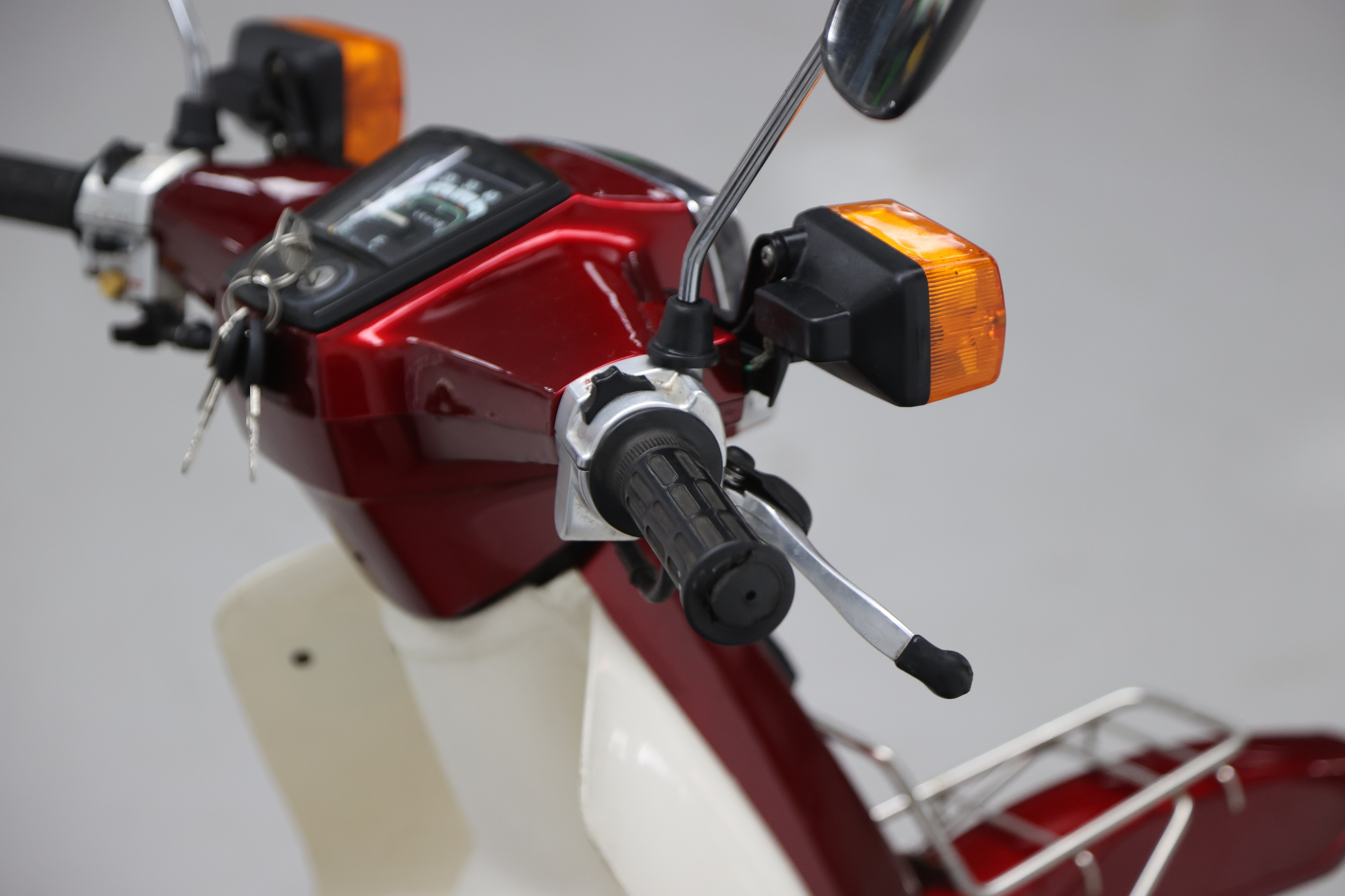 Lot 38 - 1992 Honda C90