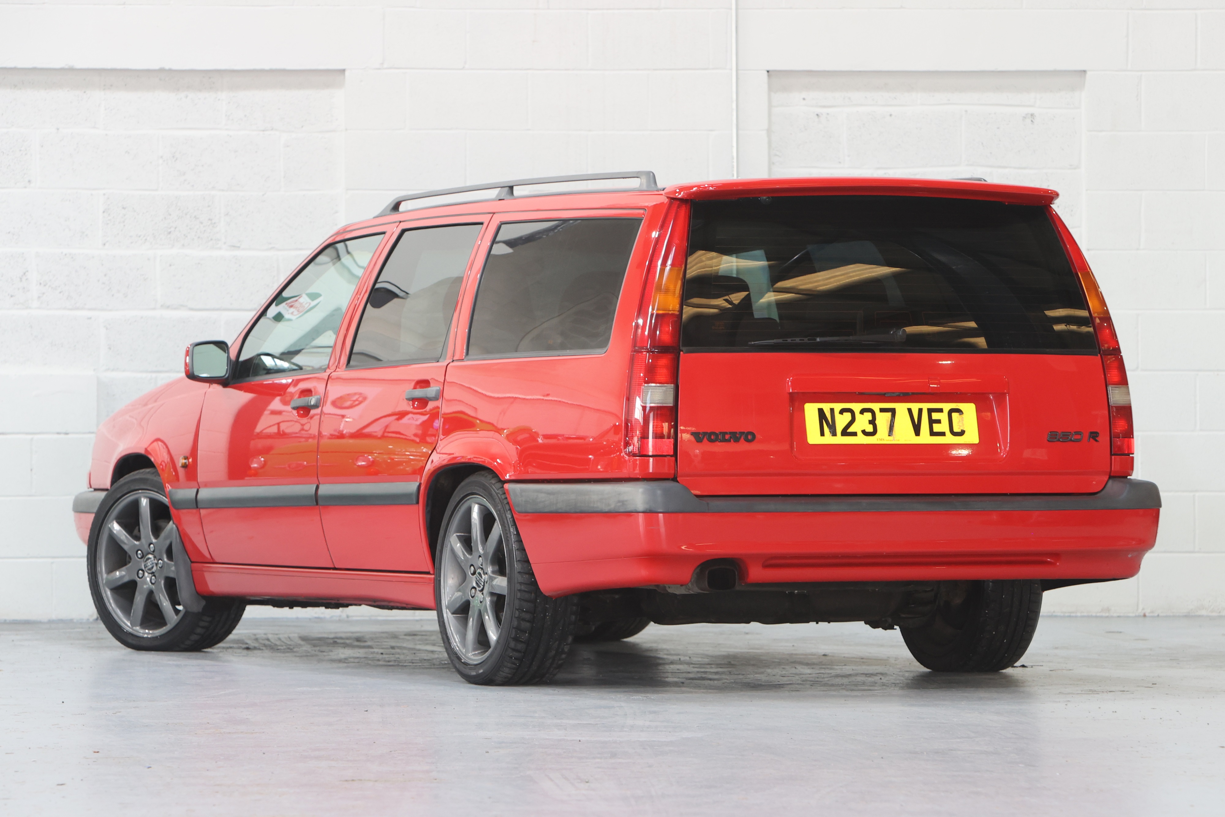 Lot 280 - 1996 Volvo 850 R
