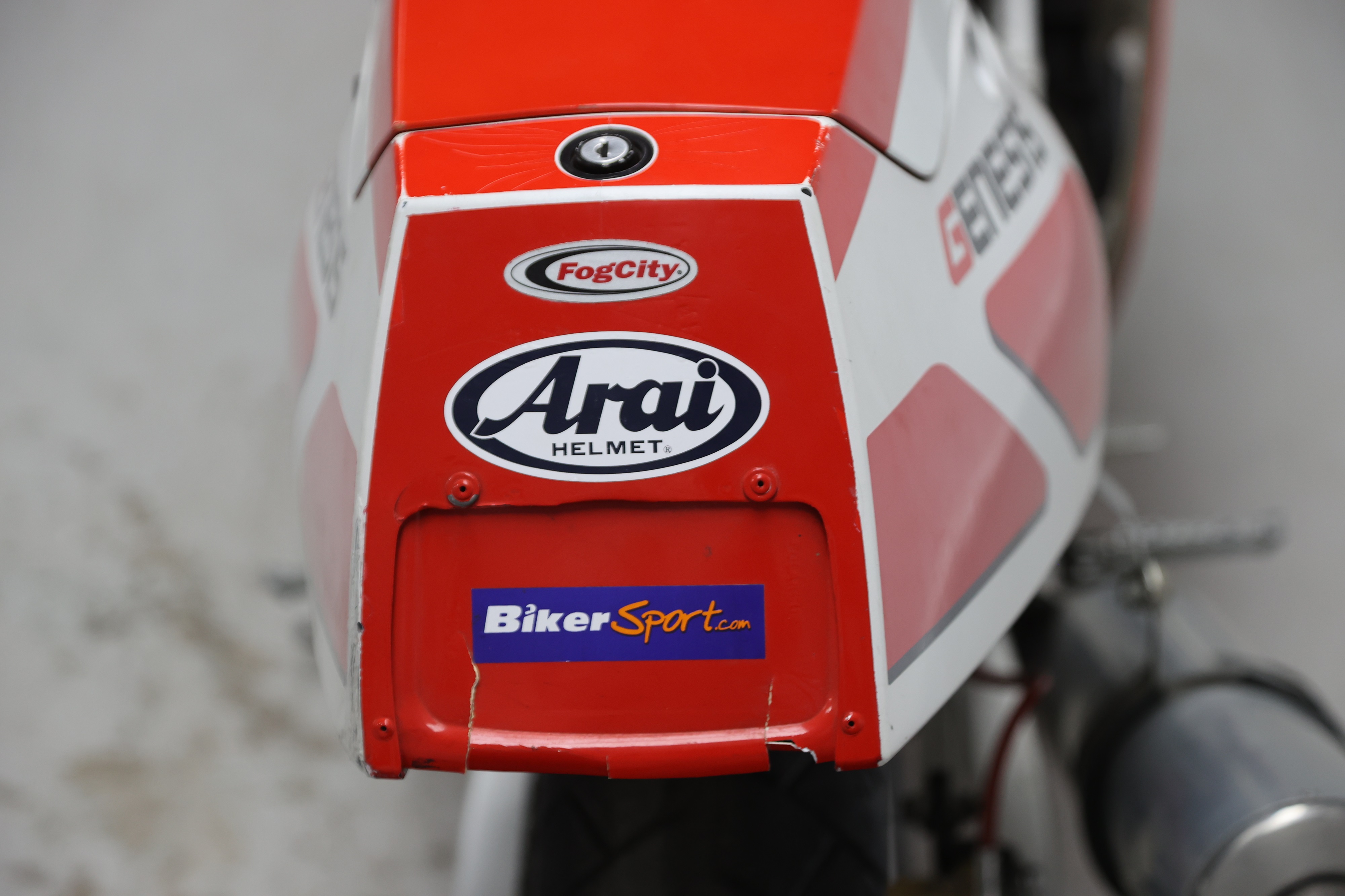 Lot 93 - 1986 Yamaha FZR400 Genesis