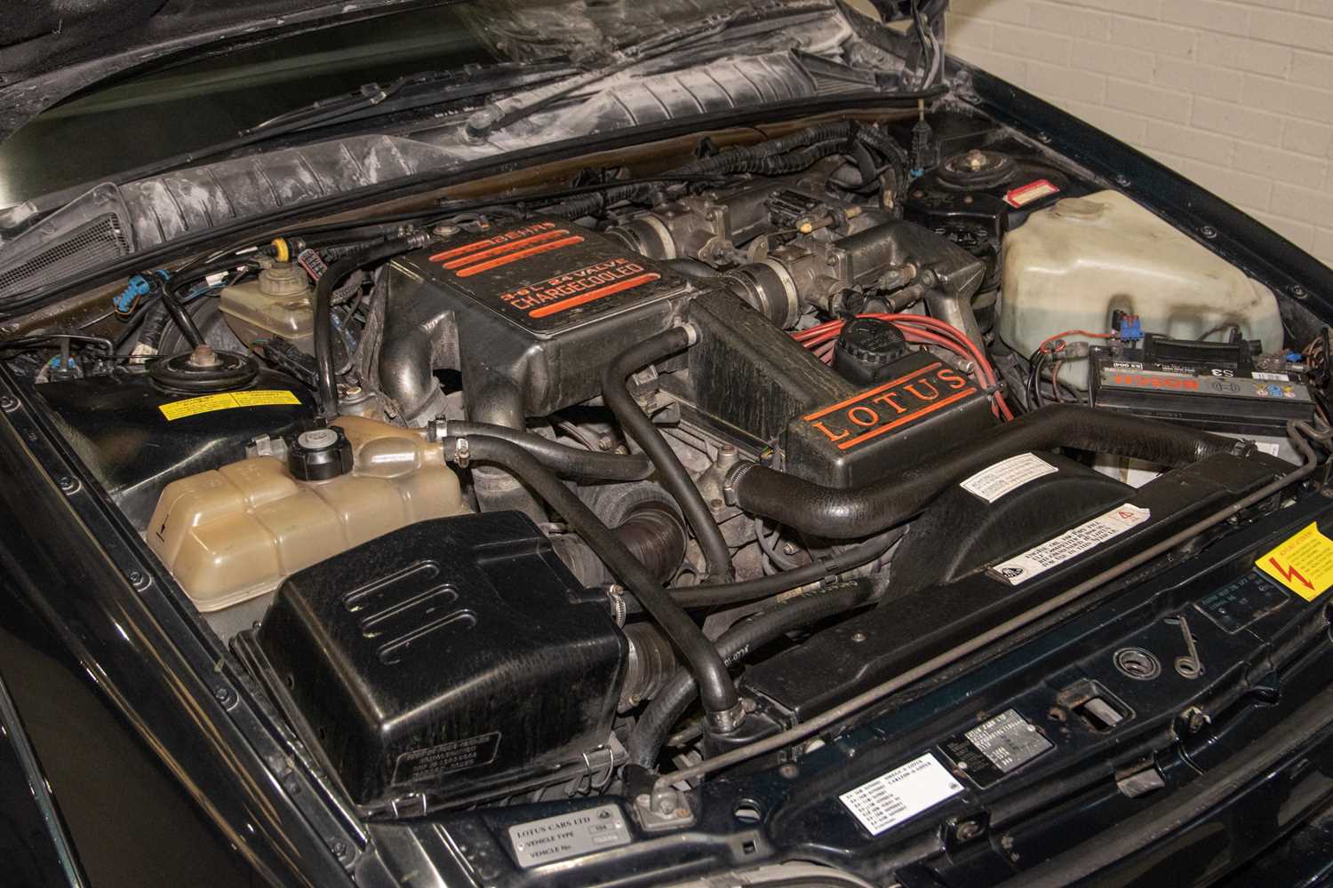 Lot 10 - 1990 Lotus Carlton