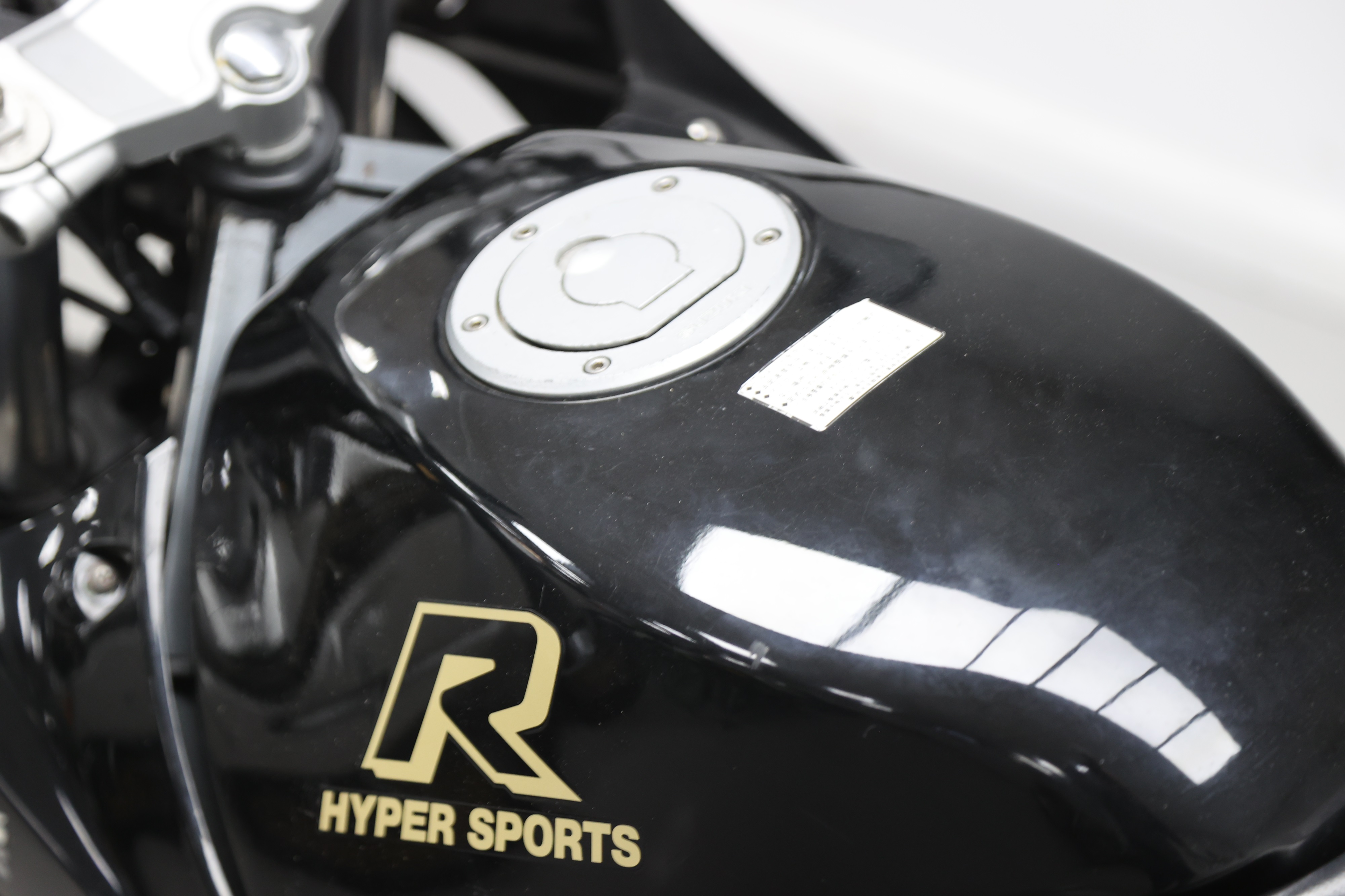 Lot 119 - 1987 Suzuki GSXR250 GJ72A