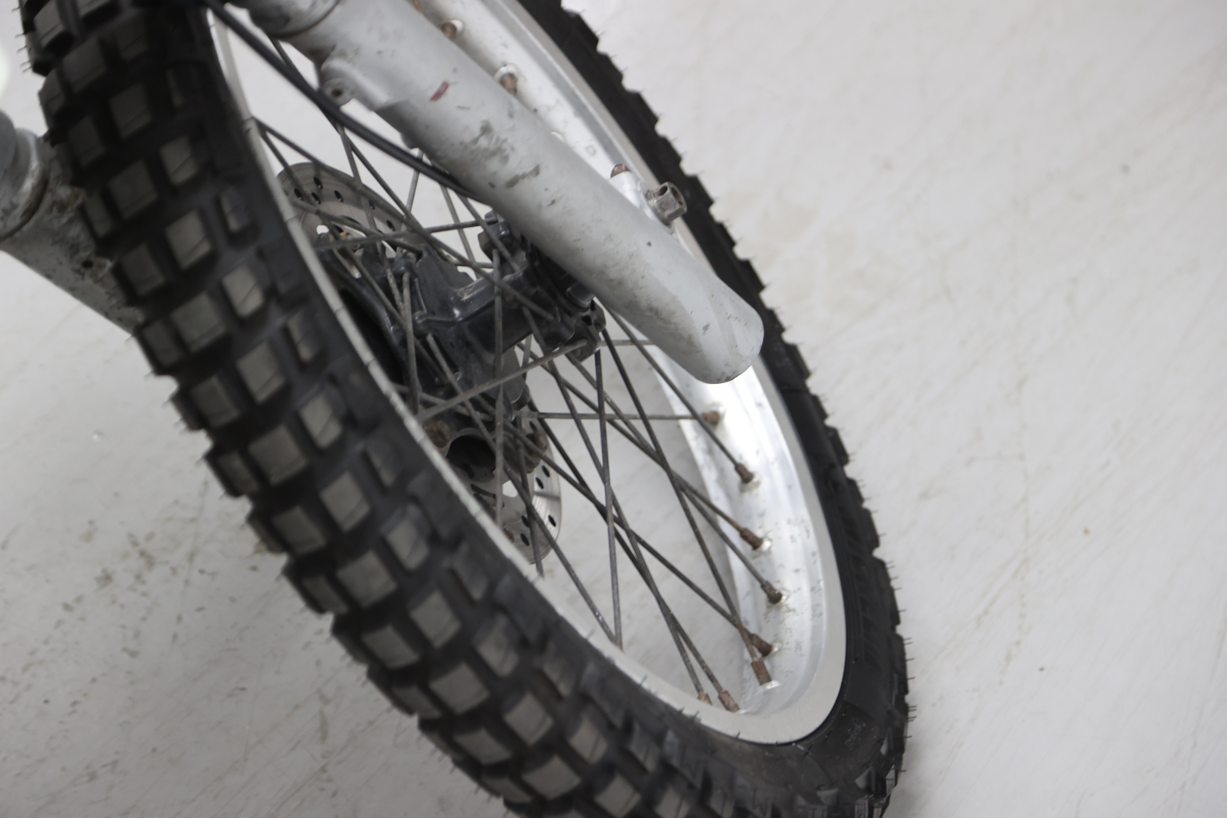 Lot 68 - 1997 Honda XL600R