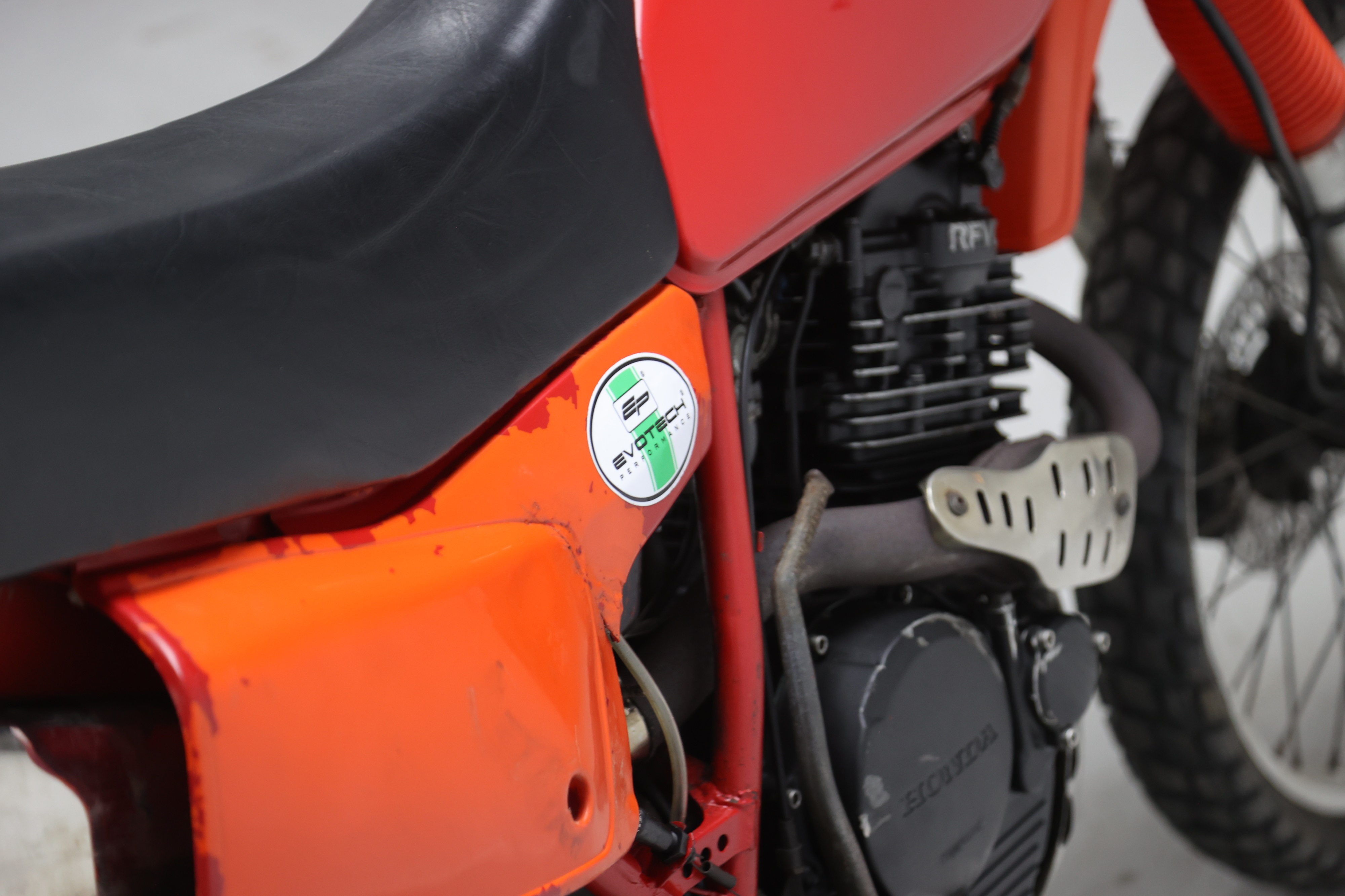 Lot 84 - 1997 Honda XL600R