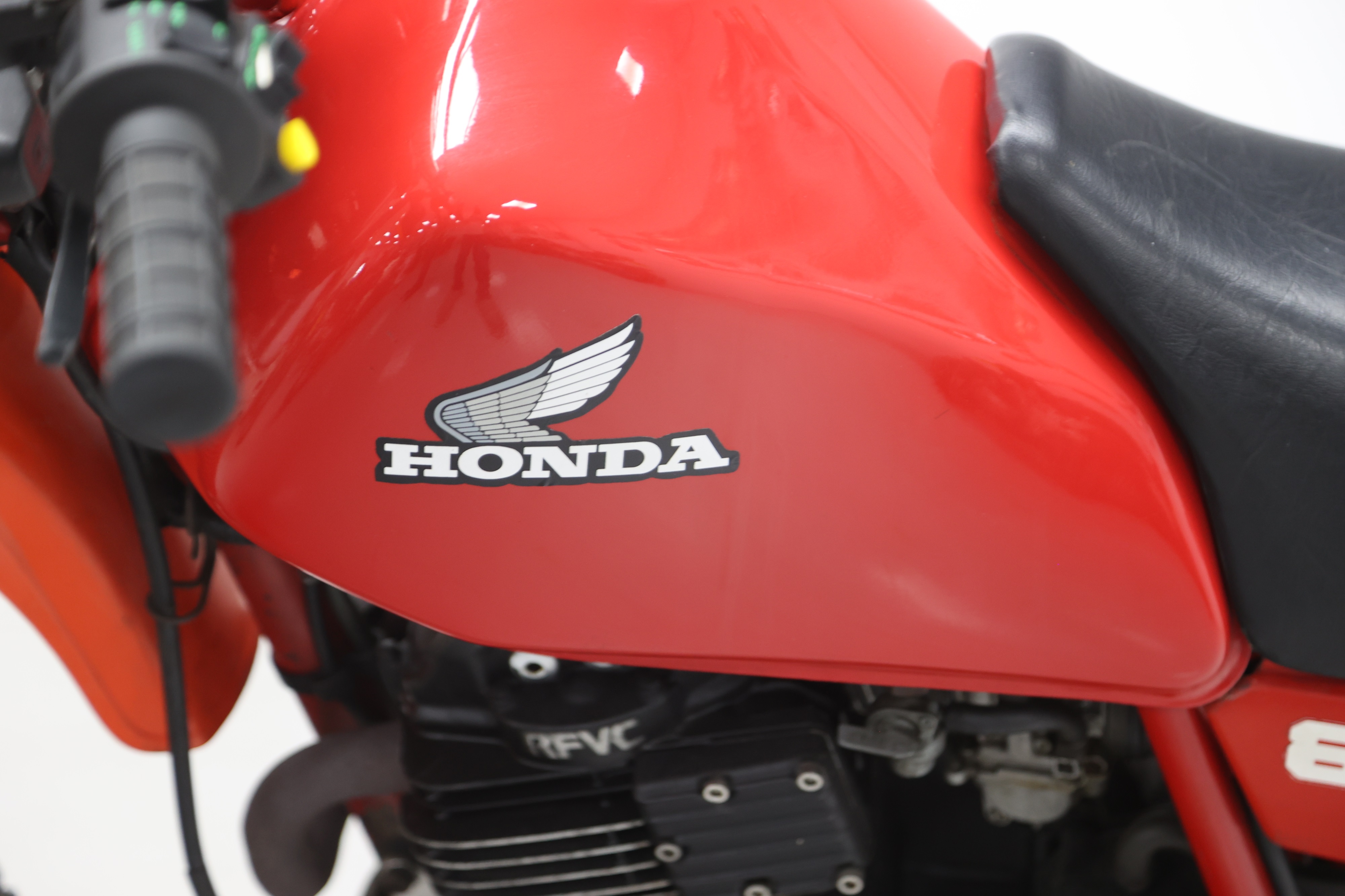 Lot 84 - 1997 Honda XL600R