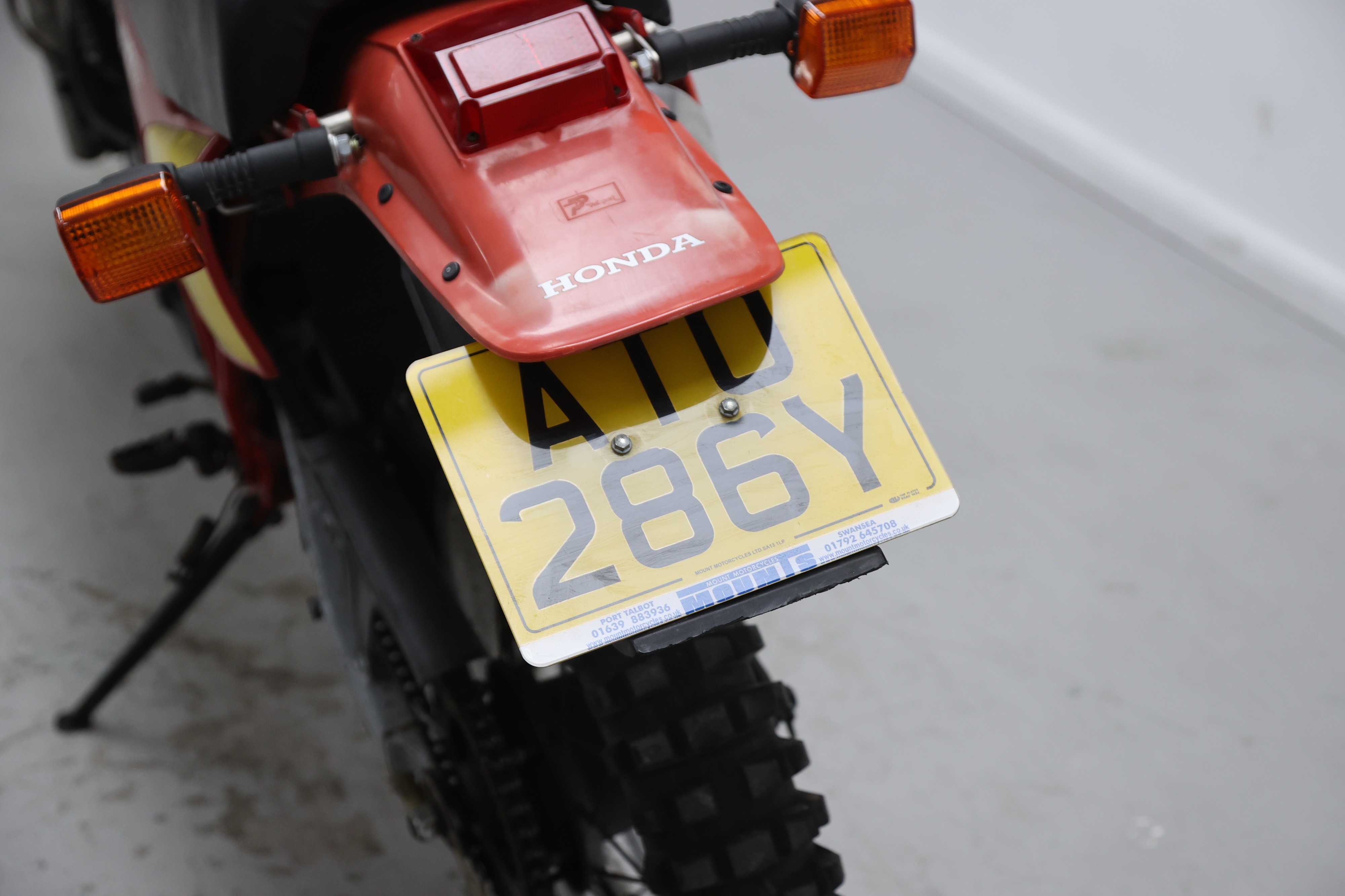 Lot 84 - 1997 Honda XL600R