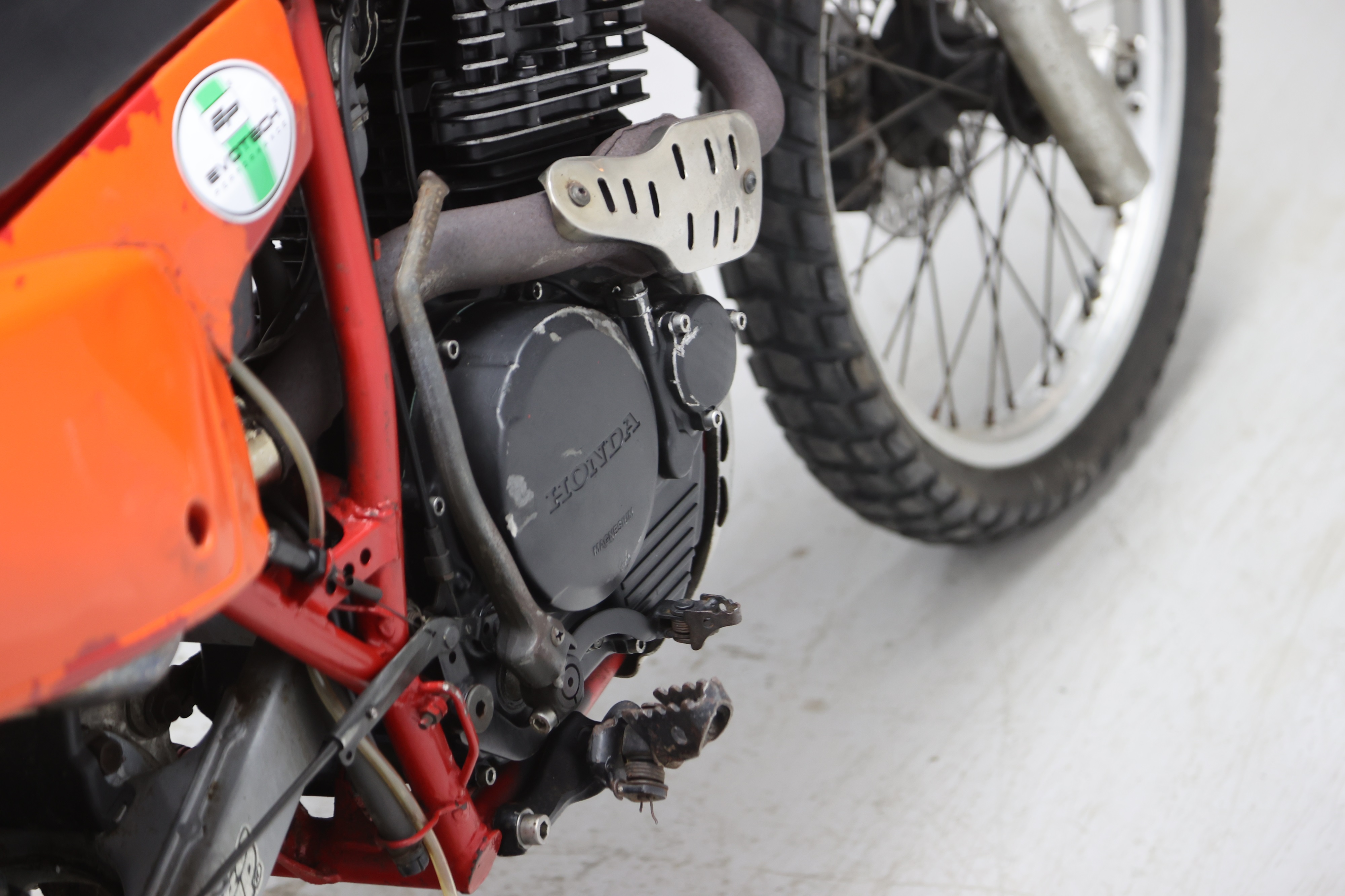 Lot 84 - 1997 Honda XL600R