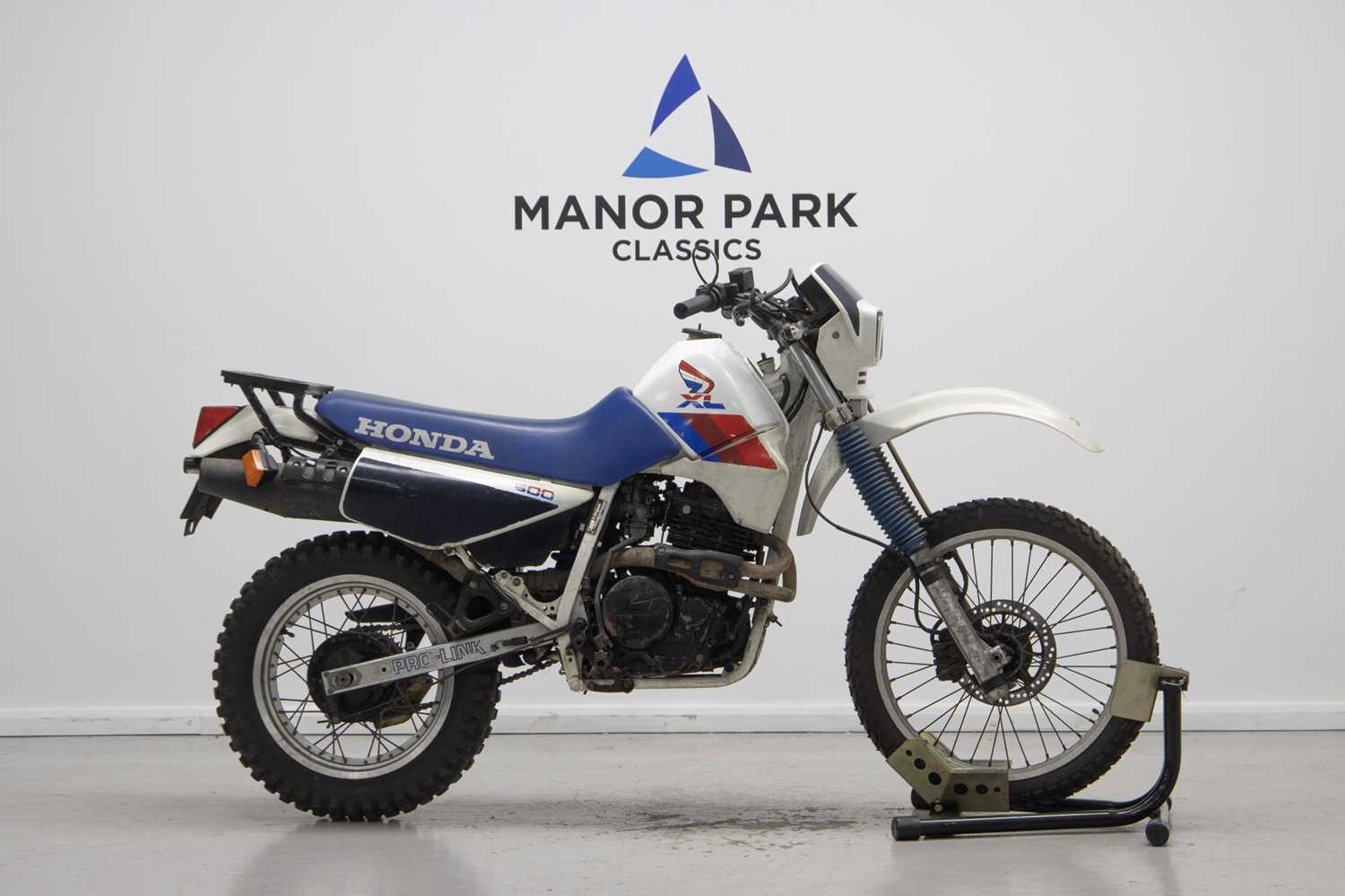 Lot 66 - 2004 Honda XL600R