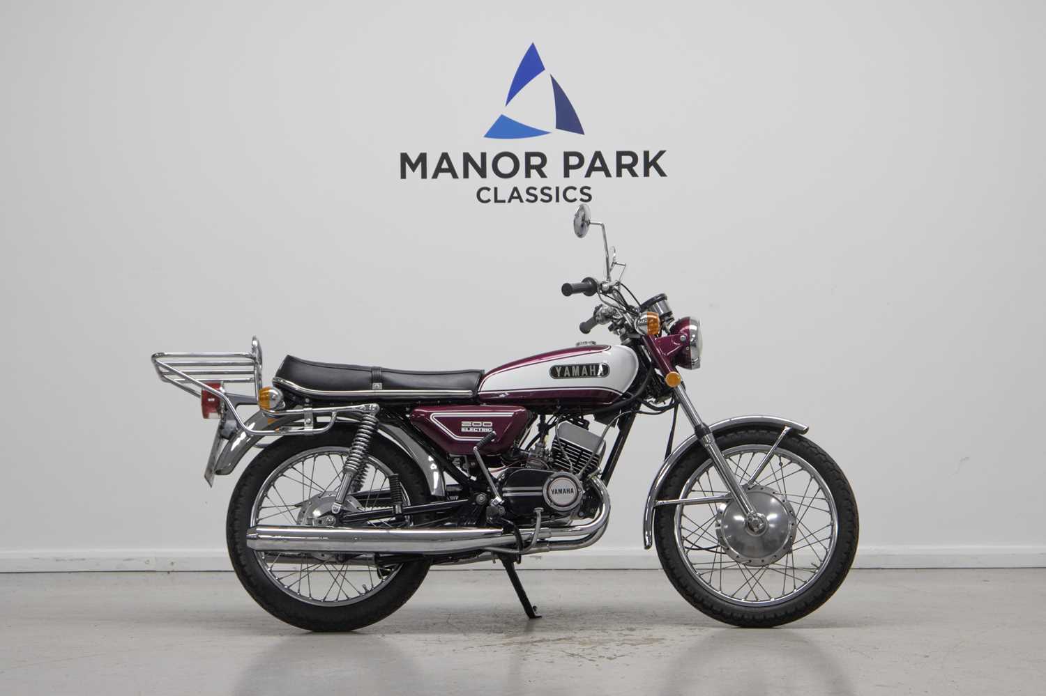 Lot 94 - 1971 Yamaha CS5E