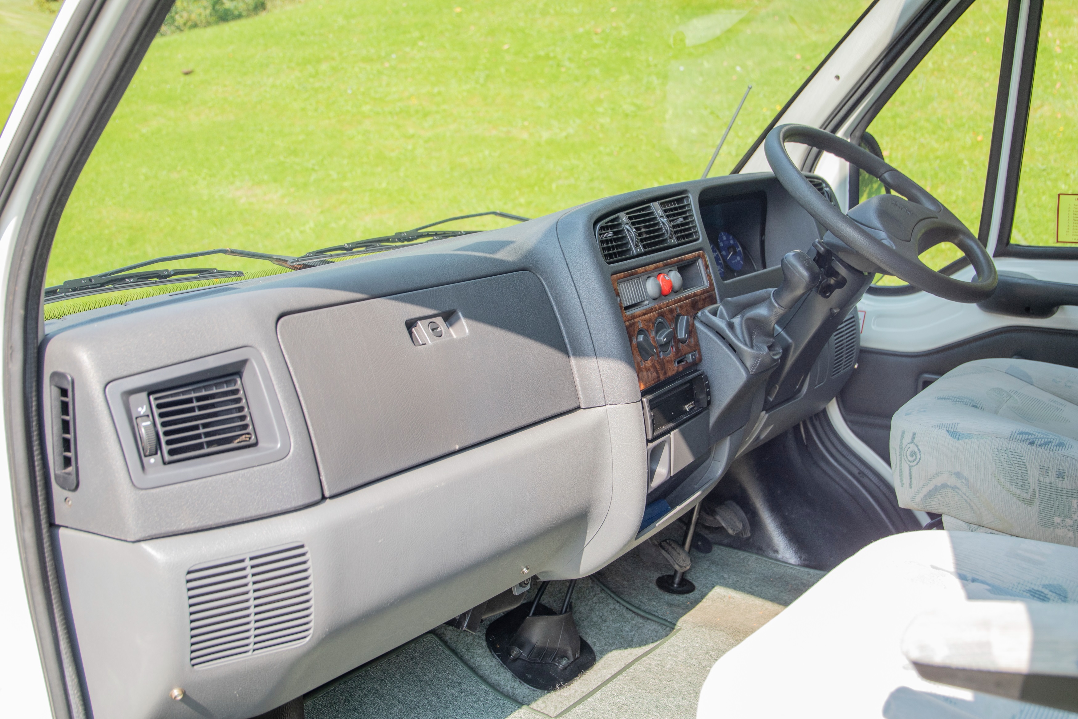 Lot 39 - 2002 Peugeot Boxer 270 Auto-Sleeper