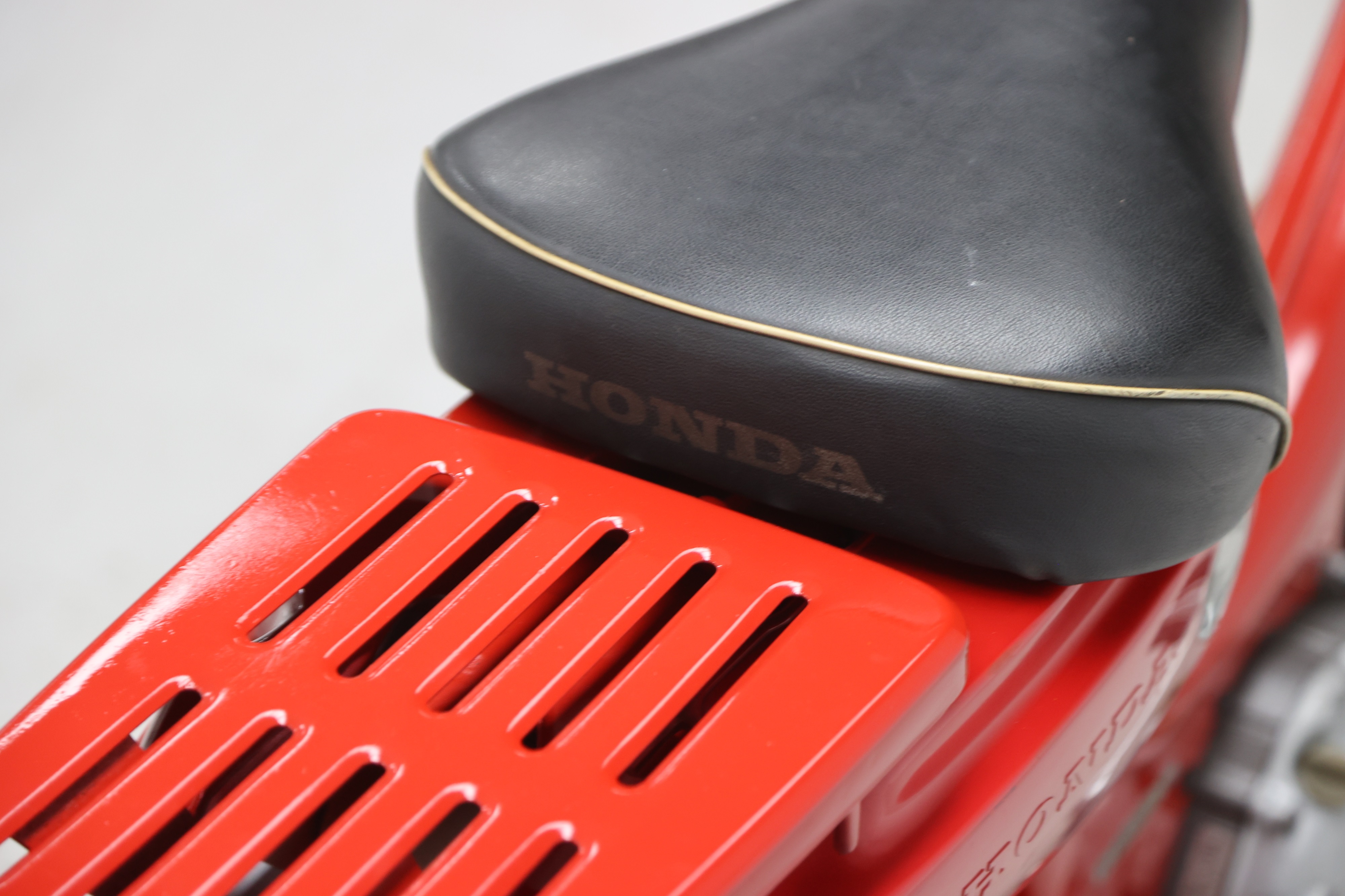 Lot 9 - 1968 Honda PC50