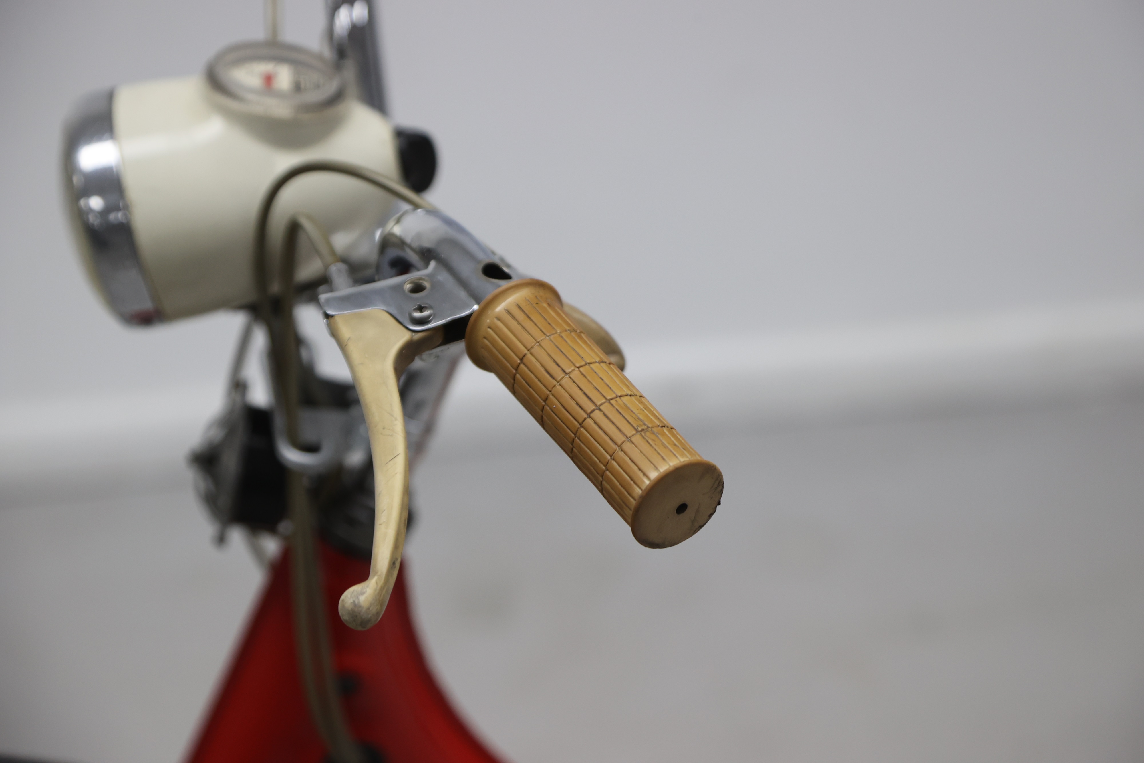 Lot 9 - 1968 Honda PC50