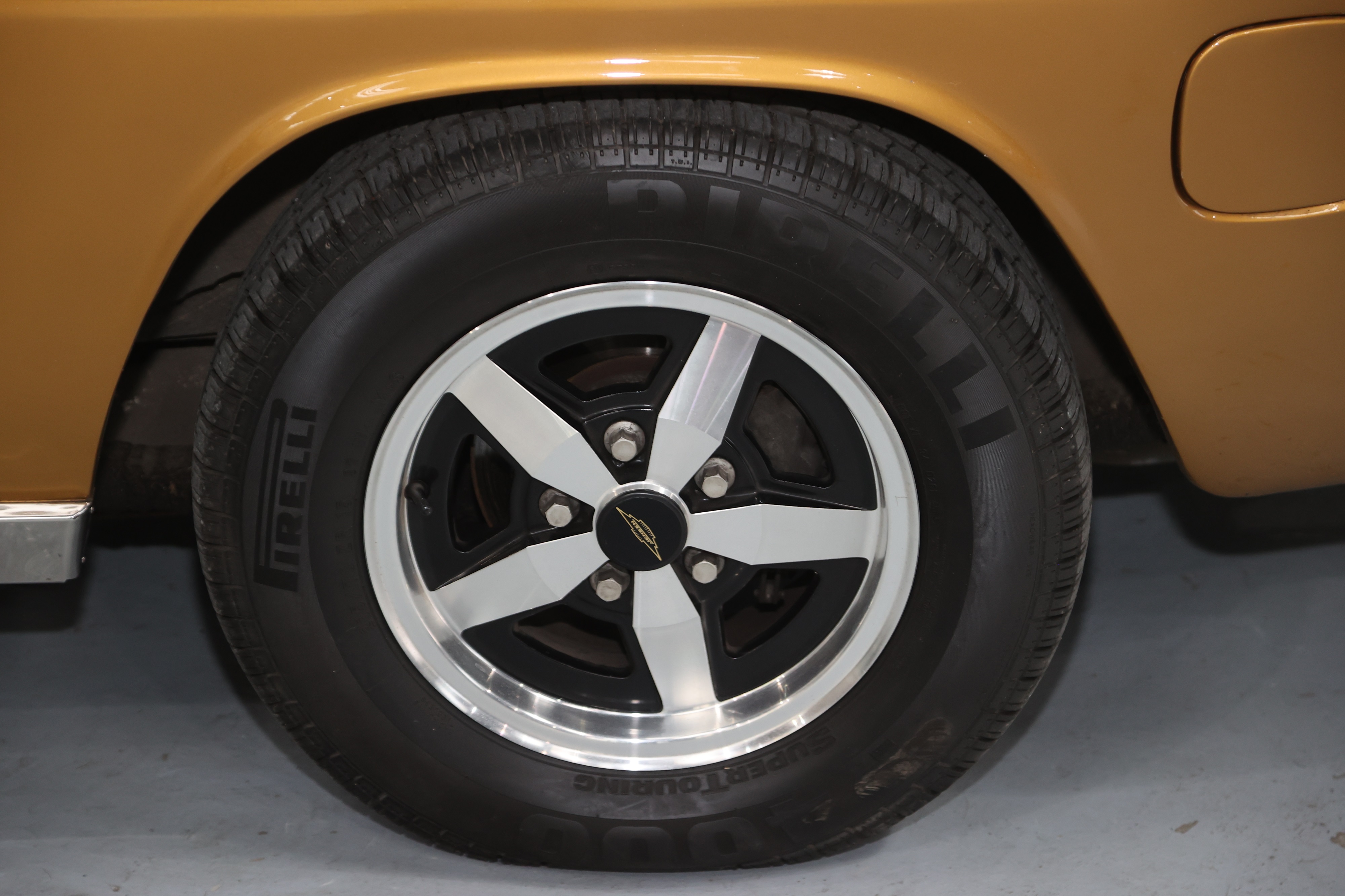 Lot 29 - 1987 Jensen Interceptor IV Convertible