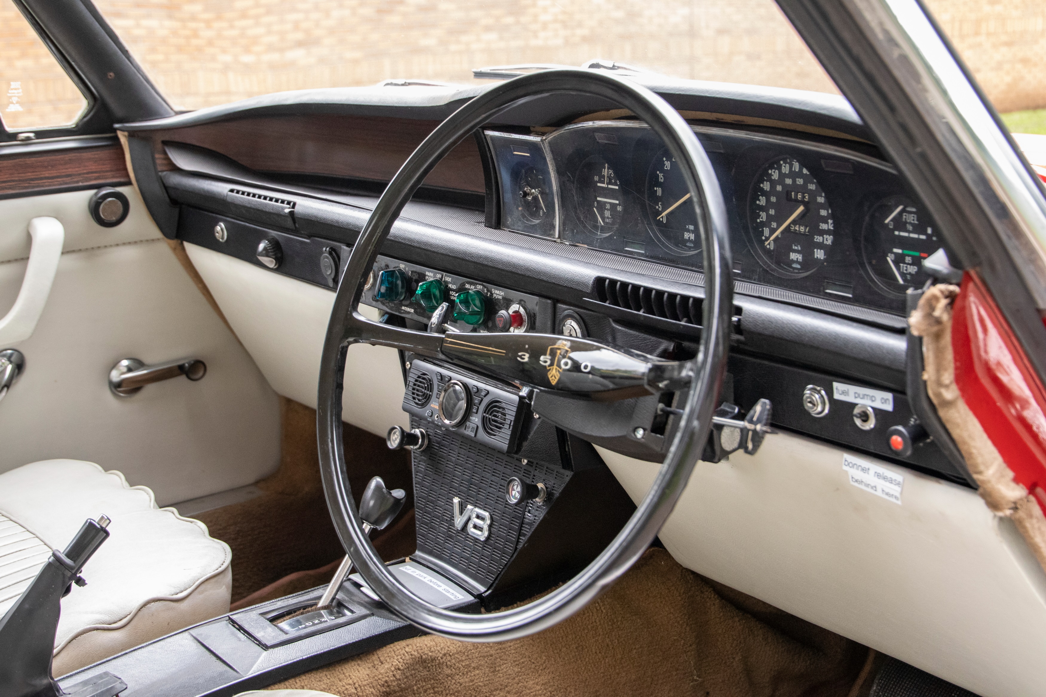 Lot 63 - 1973 Rover P6B 3500 V8