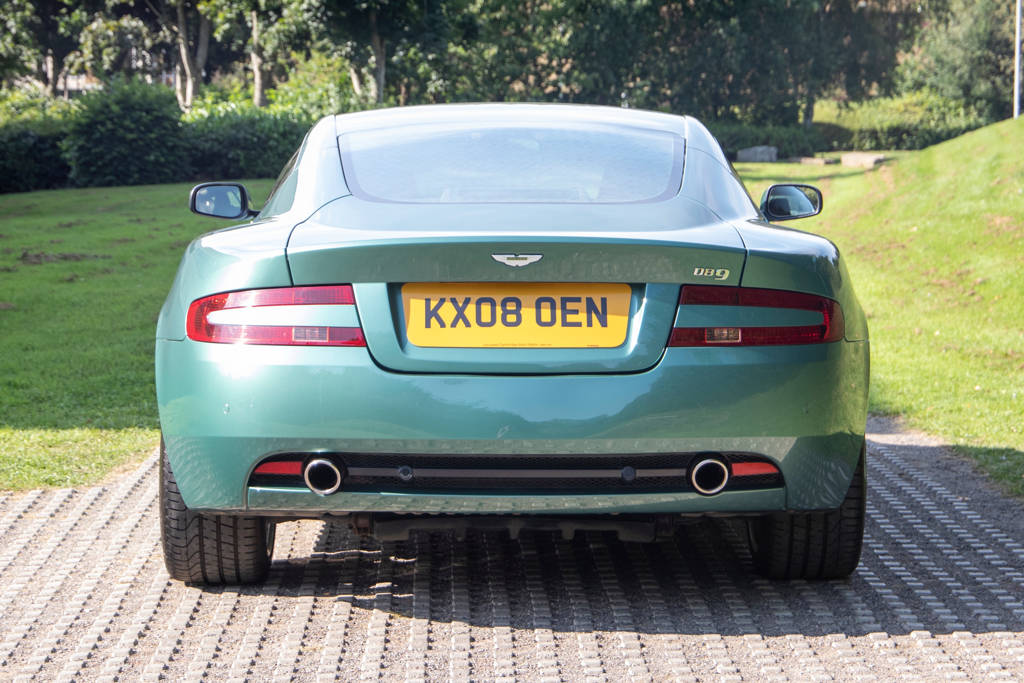 Lot 29 - 2008 Aston Martin DB9