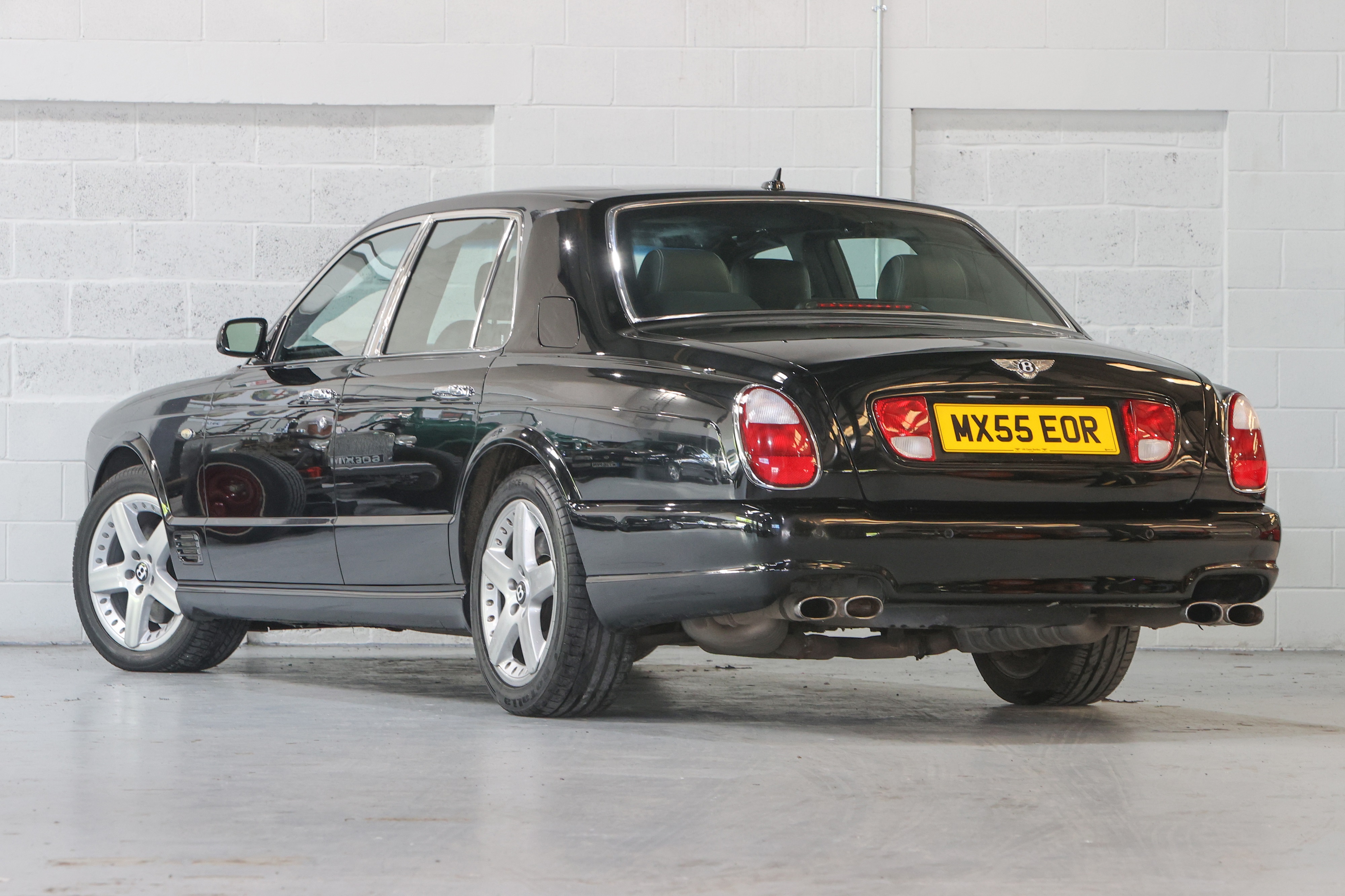 Lot 202 - 2005 Bentley Arnage T