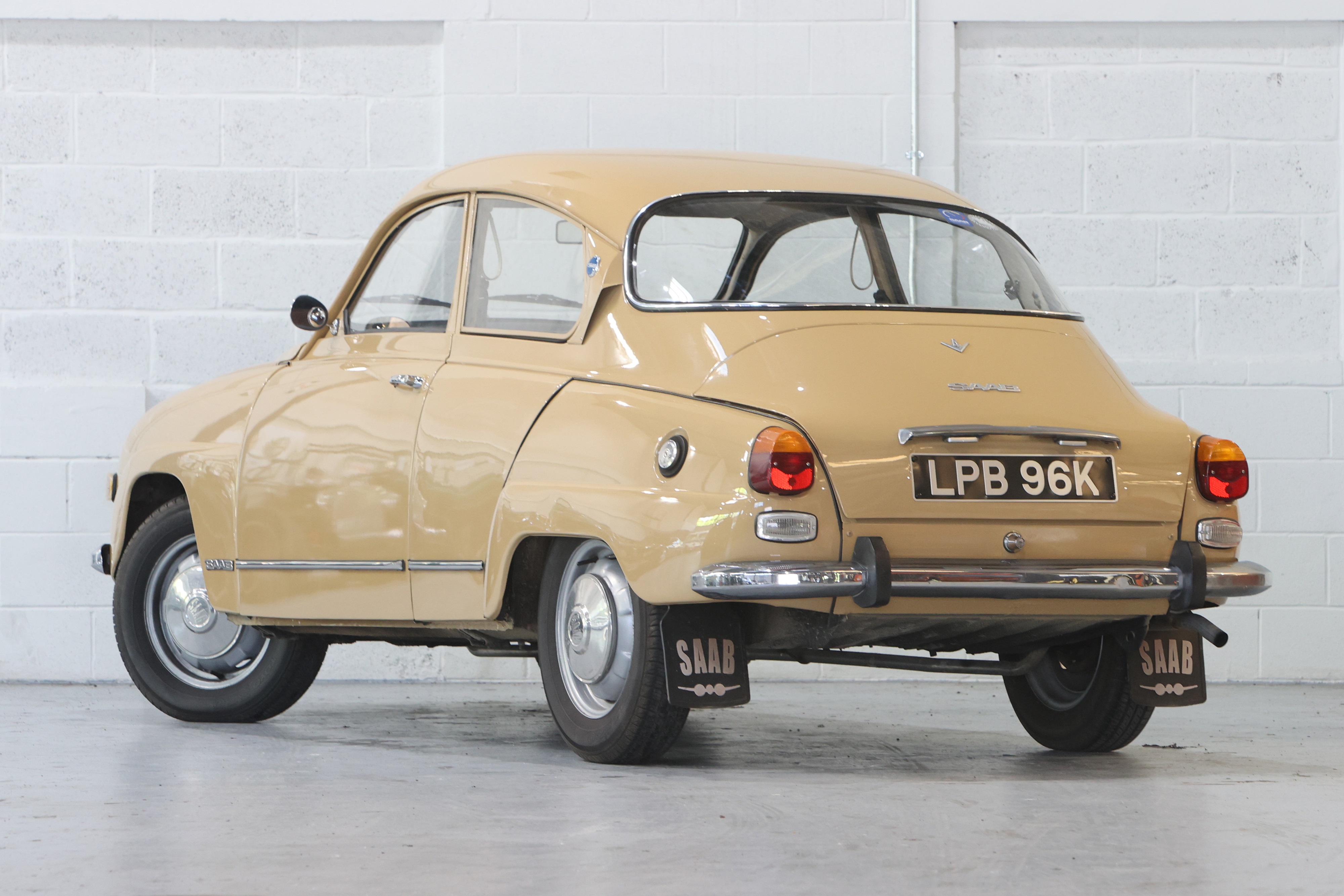 Lot 210 - 1972 Saab 96 V4