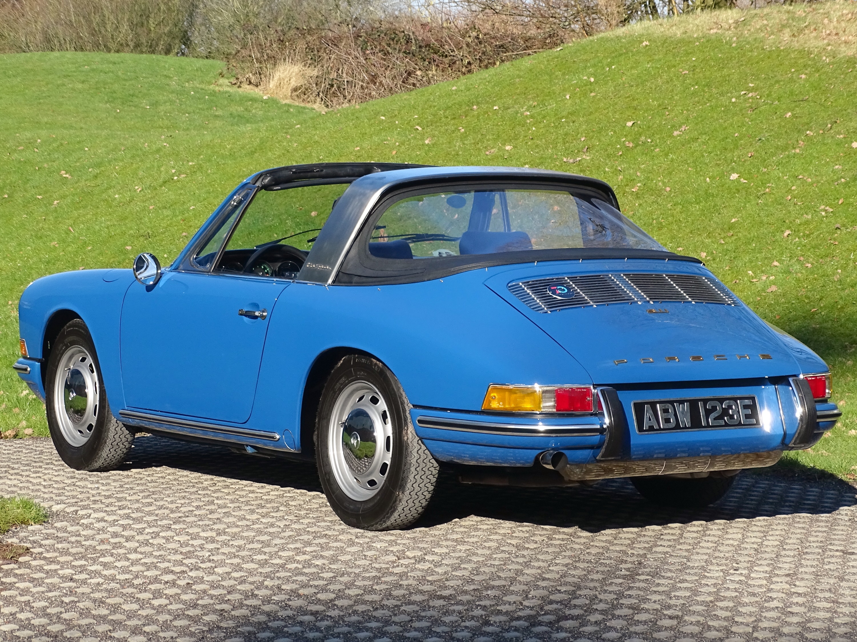 Lot 95 - 1967 Porsche 911 Targa 'Soft Window'