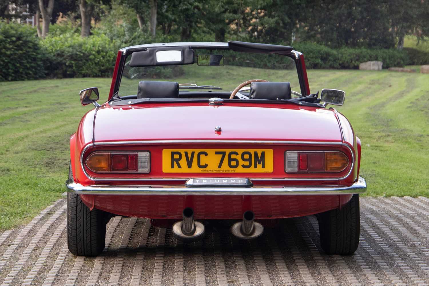Lot 68 - 1974 Triumph Spitfire 2000cc GT6 Evocation