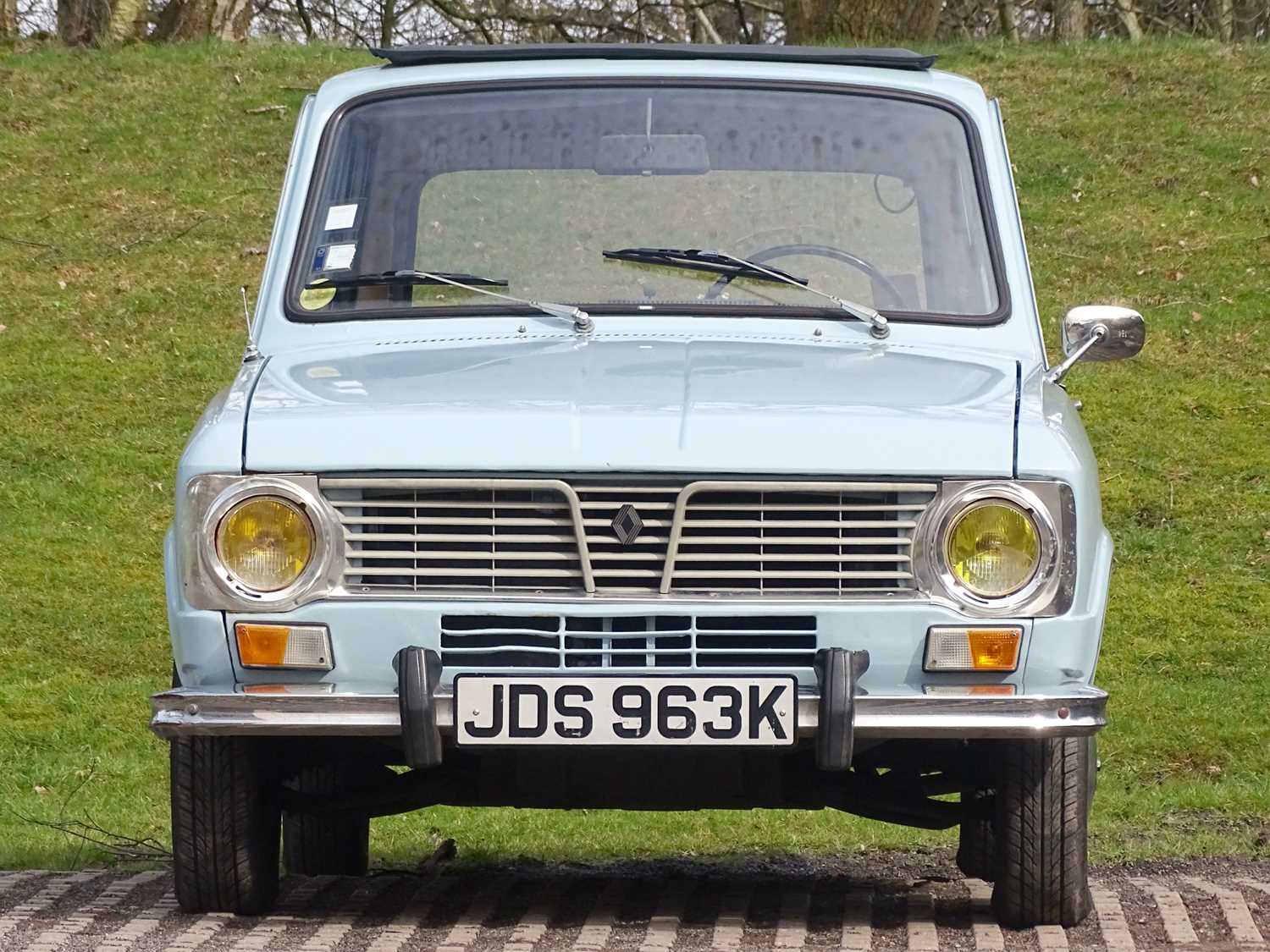 Lot 134 - 1972 Renault 6 TL