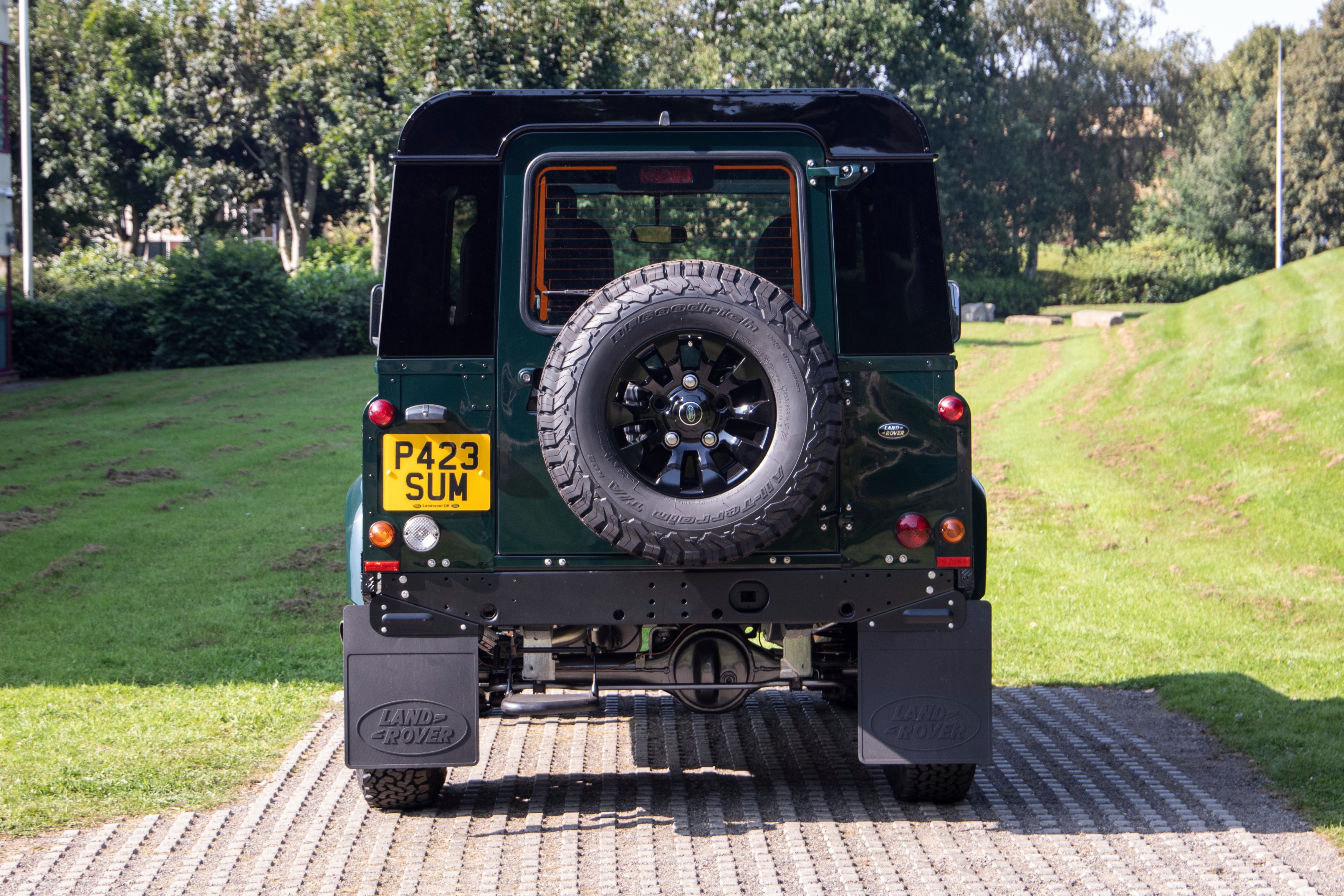 Lot 12 - 1996 Land Rover Defender 90 TDi