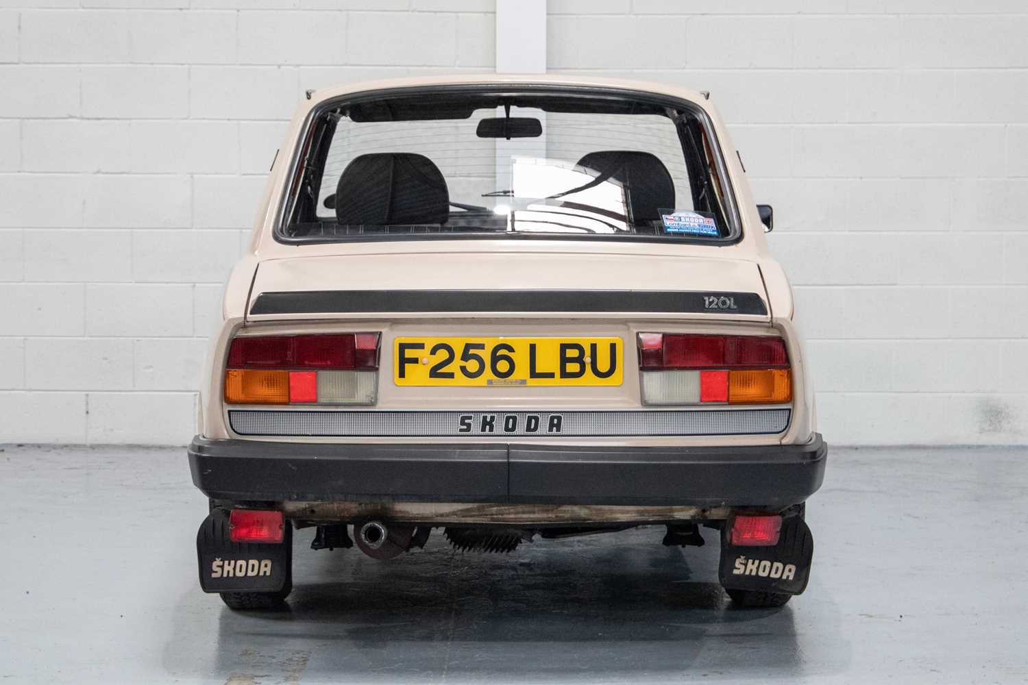 Lot 68 - 1989 Skoda 120 L