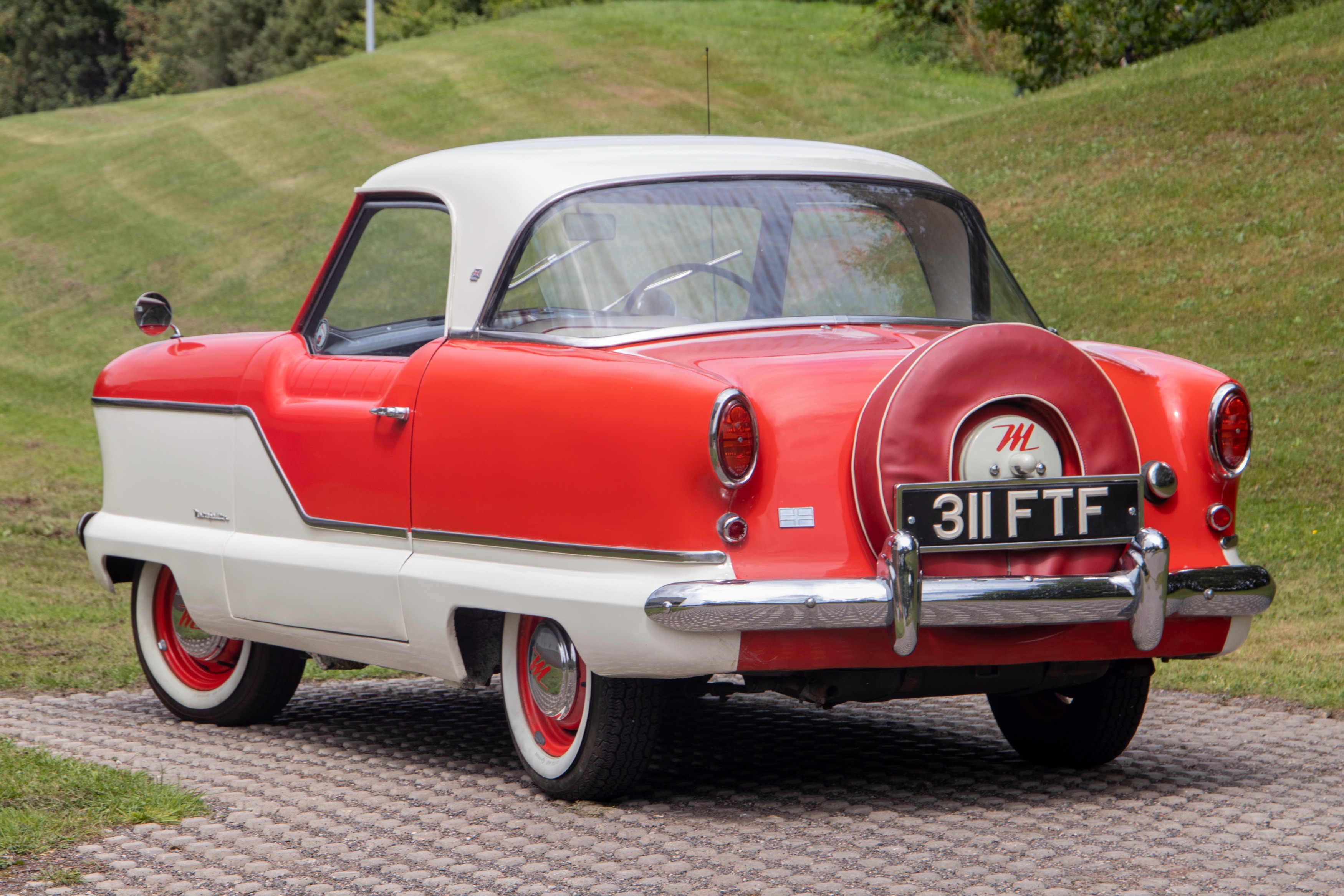 Lot 15 - 1958 Austin Nash Metropolitan Series III