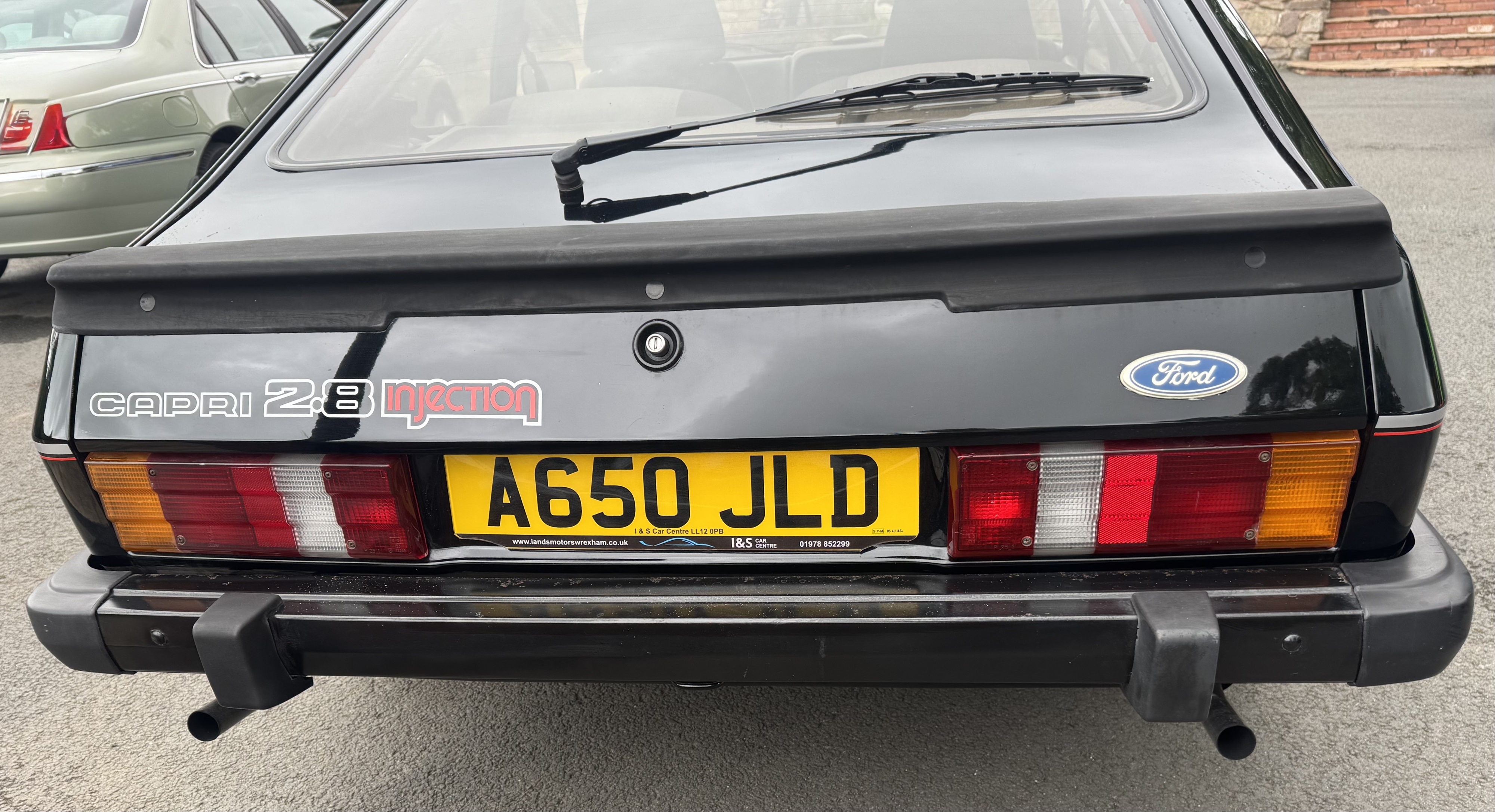 Lot 19 - 1984 Ford Capri 2.8 Injection
