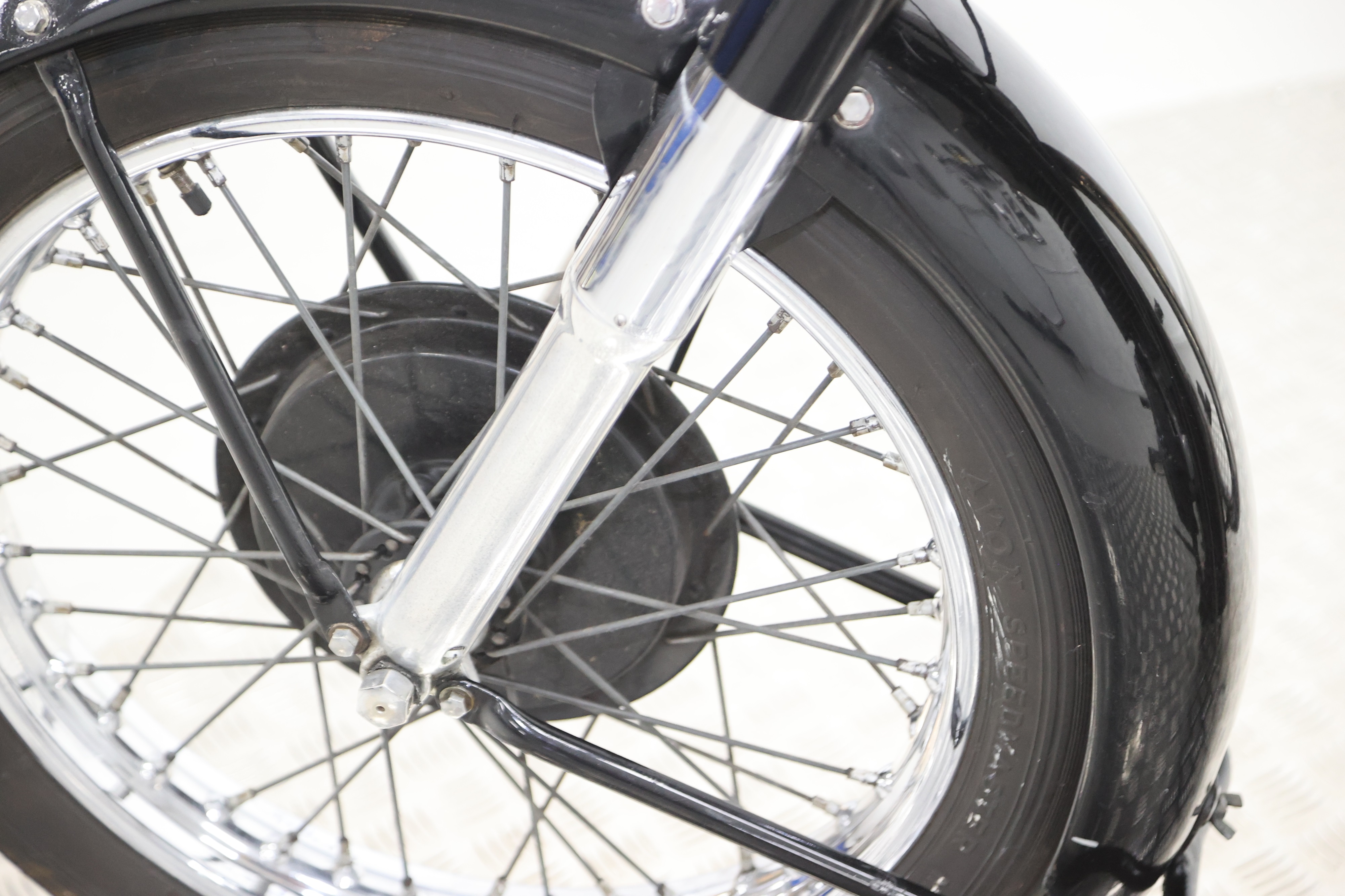 Lot 22 - 1955 Norton Model 19S