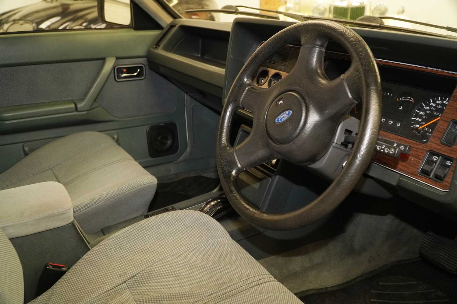 Lot 143 - 1985 Ford Granada MK2 2.8GL Estate Auto