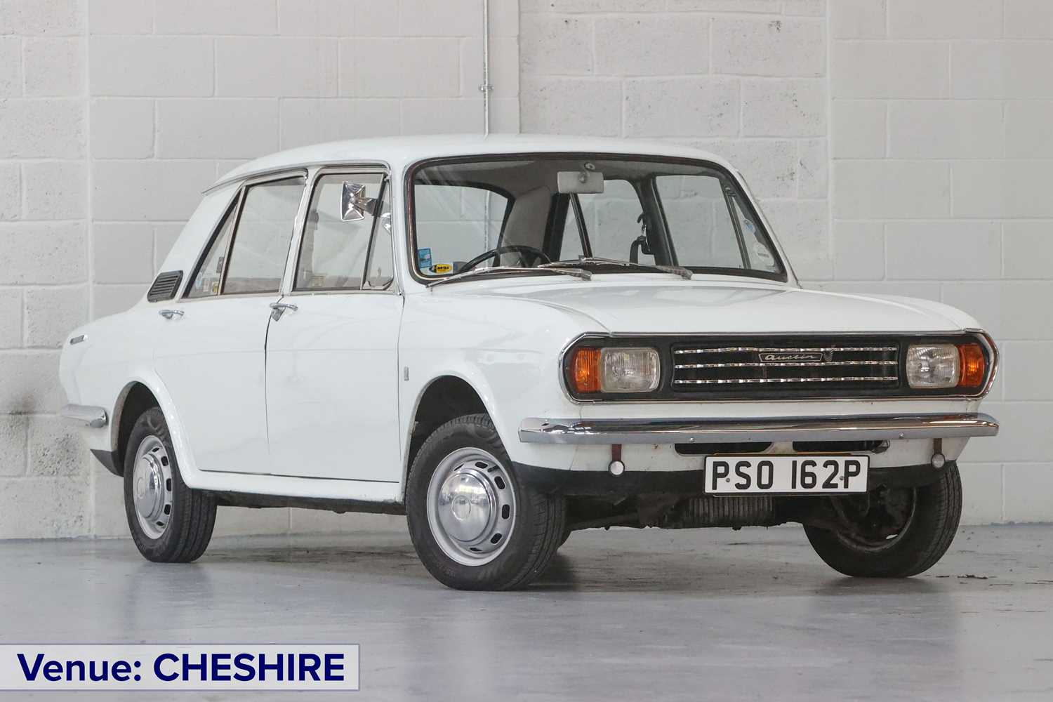 Lot 217 - 1975 Austin Apache