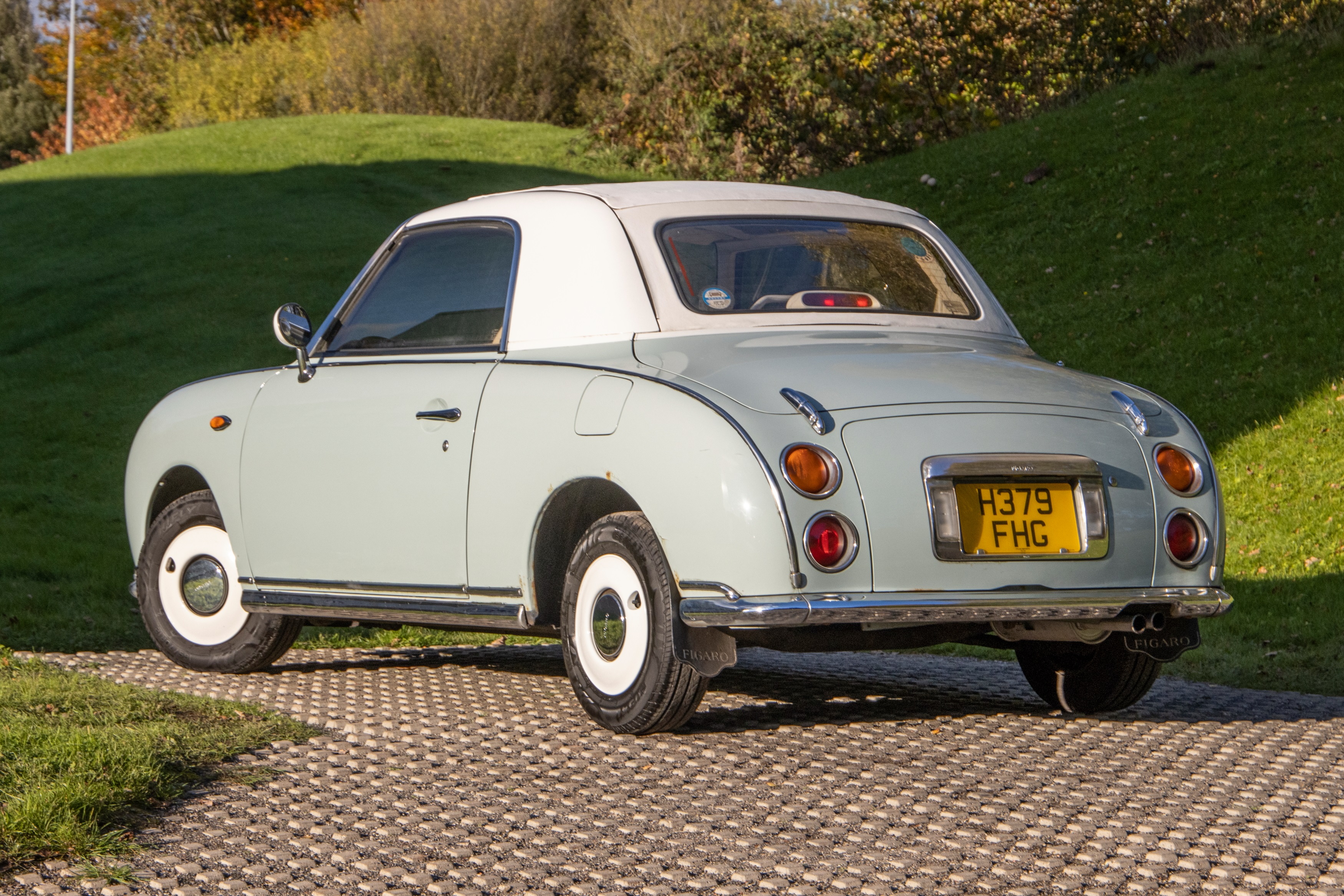 Lot 50 - 1991 Nissan Figaro