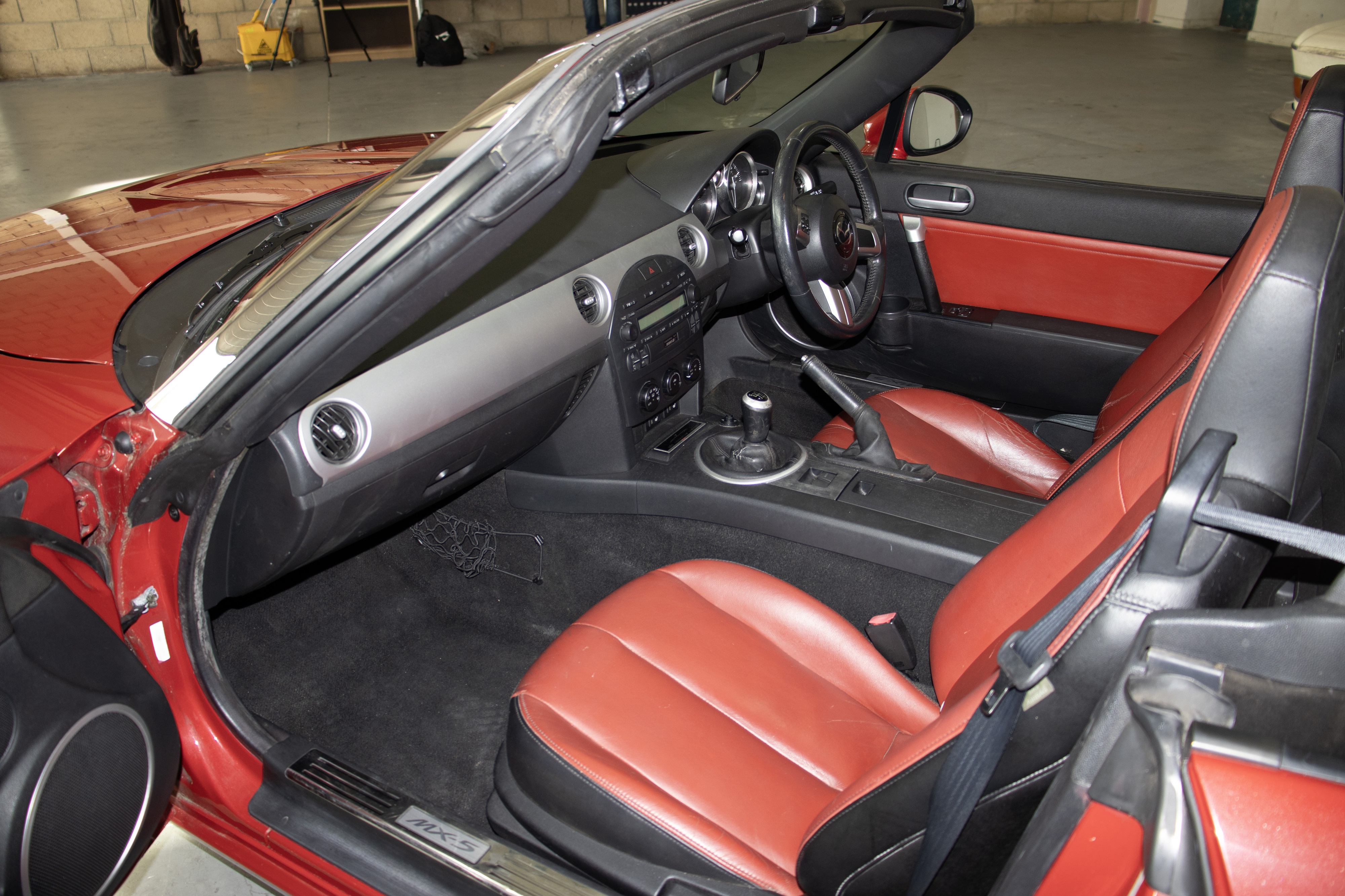 Lot 116 - 2005 Mazda MX-5 3rd Generation Limited