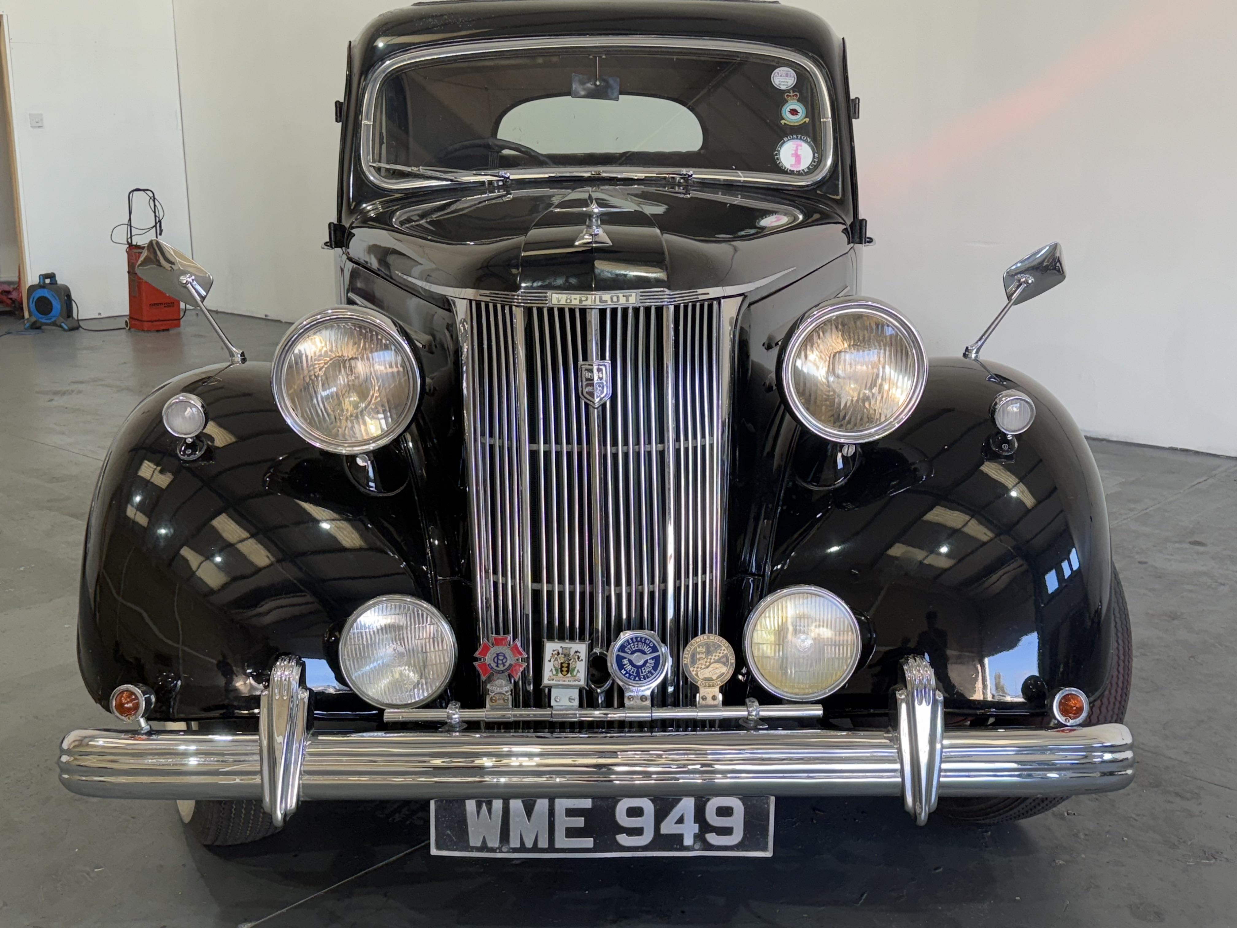 Lot 130 - 1950 Ford Pilot V8