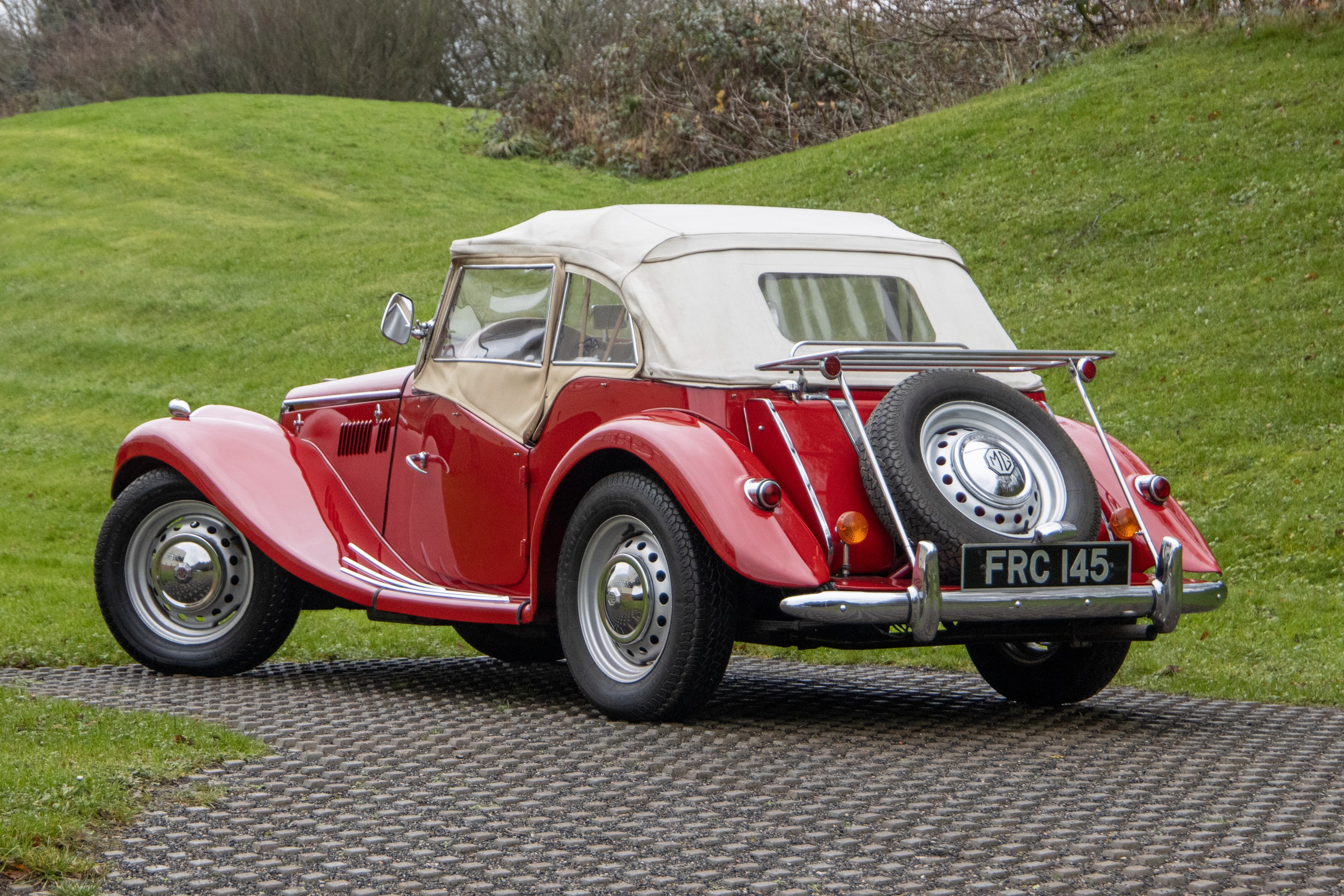 Lot 41 - 1954 MG TF 1250