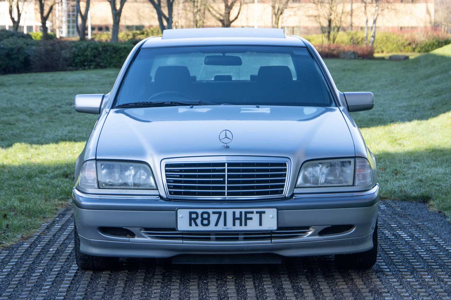 Lot 19 - 1997 Mercedes-Benz C250 Elegance TD