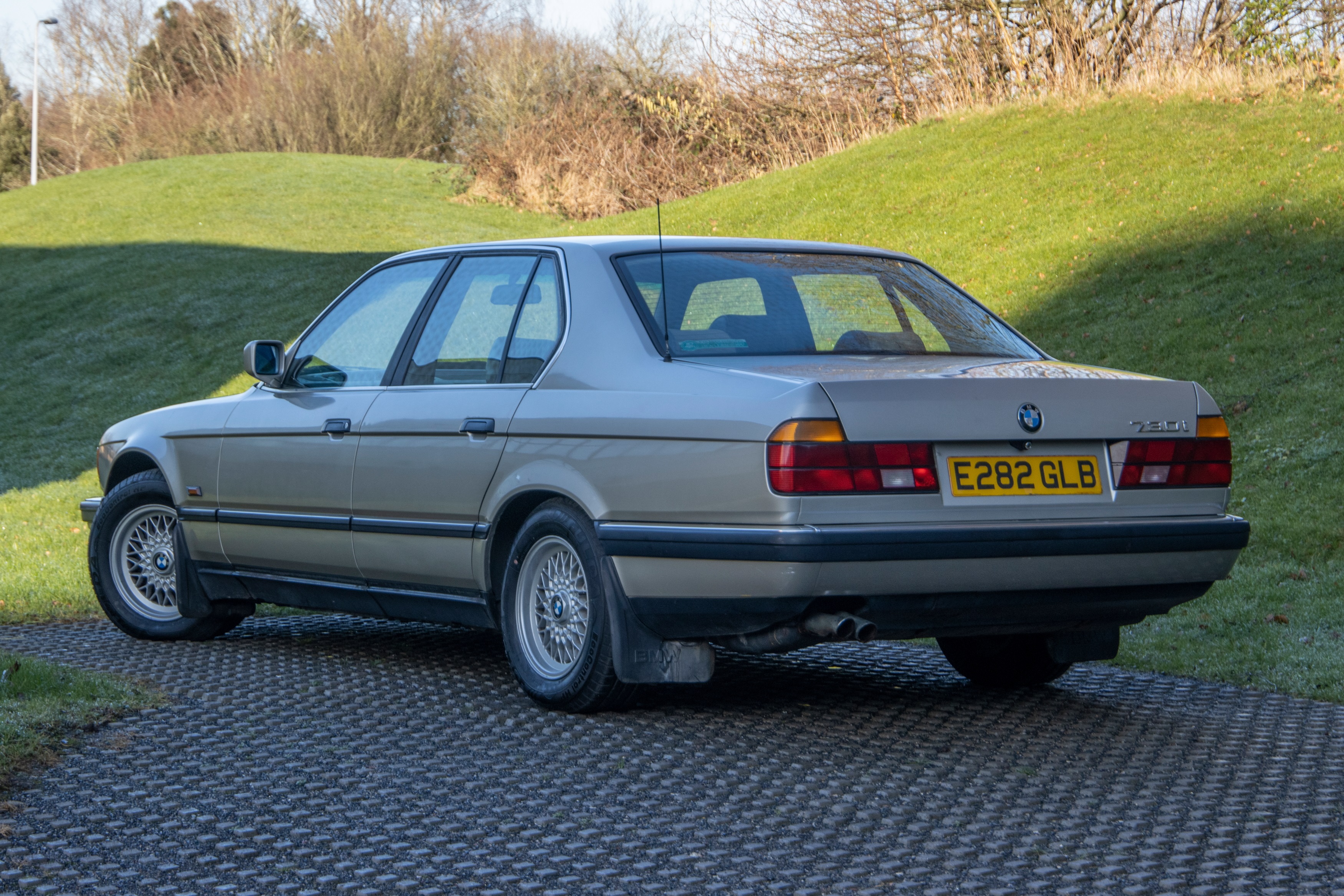 Lot 13 - 1987 BMW 730i