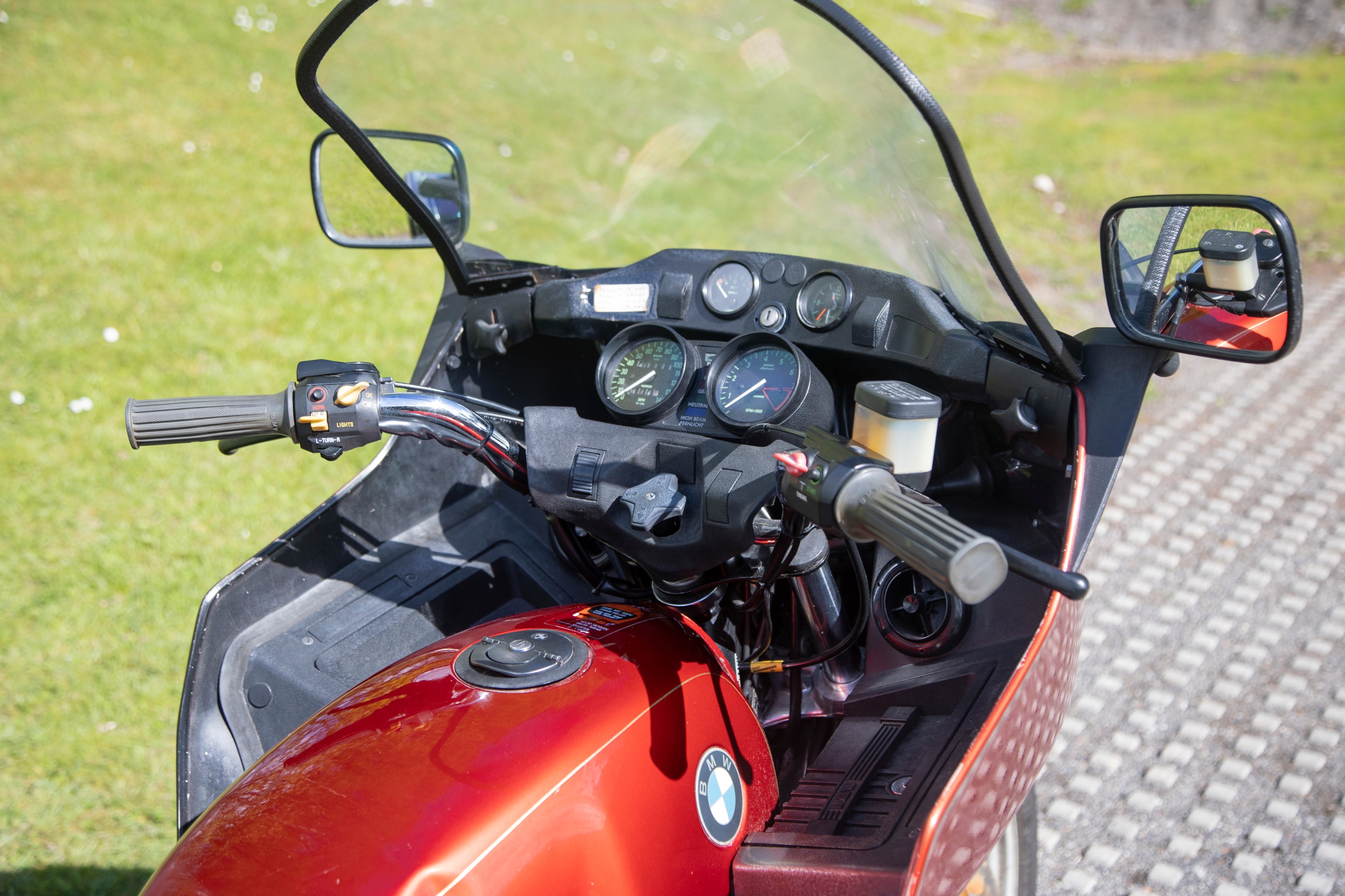 Lot 10 - 1983 BMW R80RT