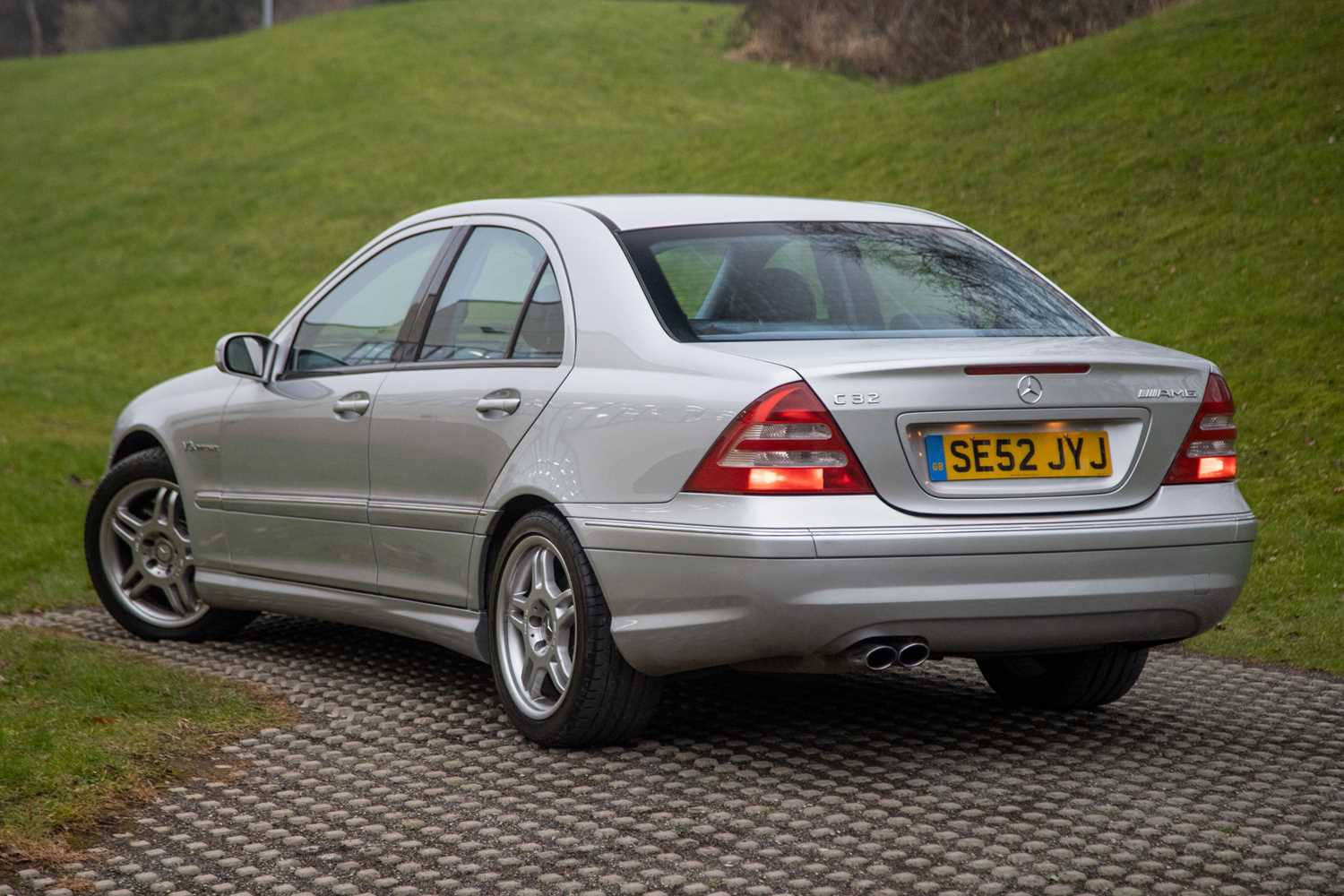 Lot 22 - 2002 Mercedes-Benz C32 AMG