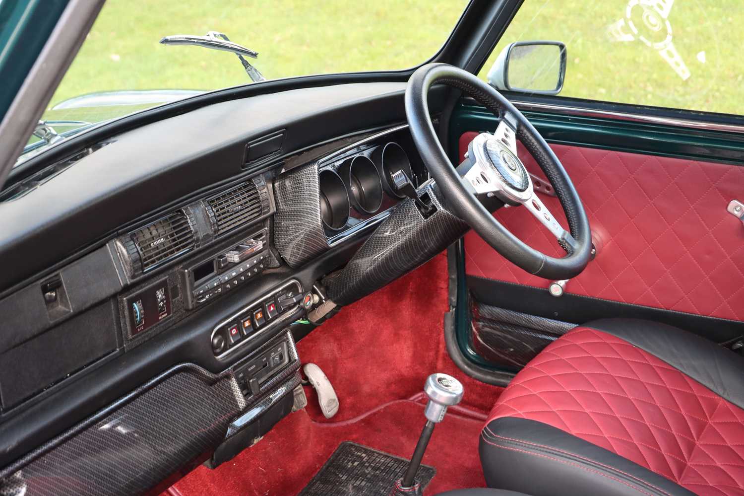 Lot 6 - 1995 Rover Mini Cooper 1.3i