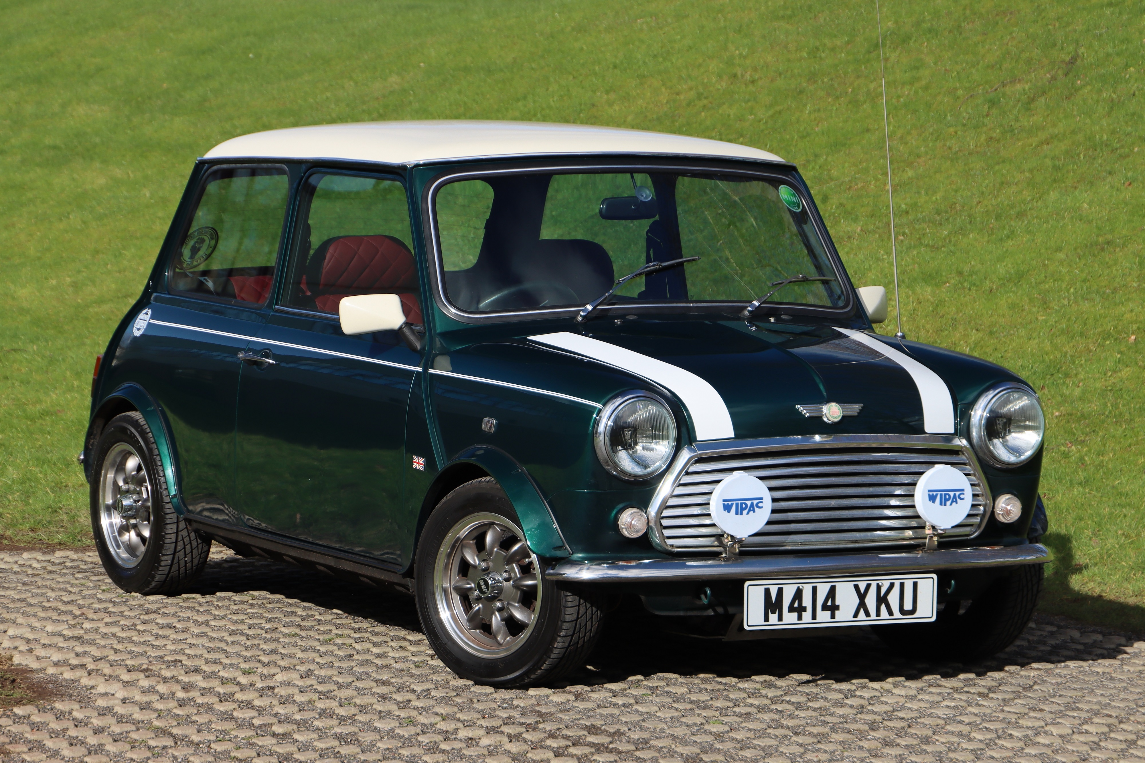 Lot 6 - 1995 Rover Mini Cooper 1.3i