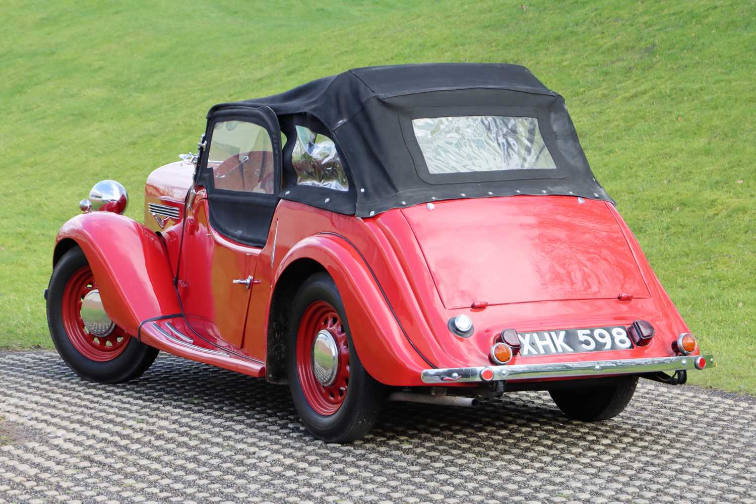 Lot 28 - 1952 Singer Nine 4A Roadster