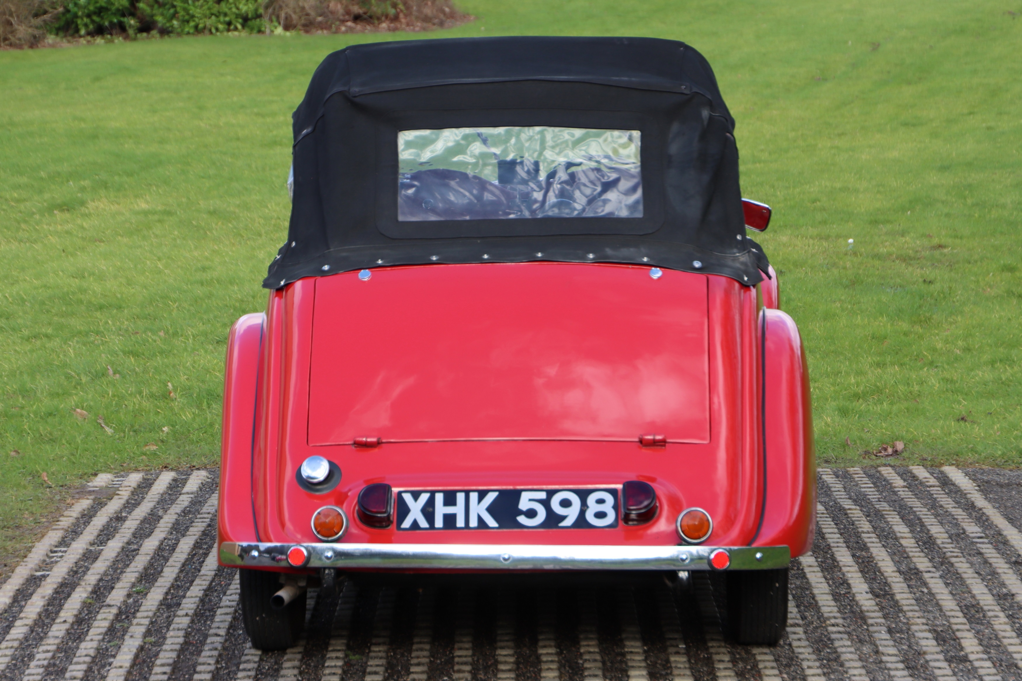 Lot 28 - 1952 Singer Nine 4A Roadster