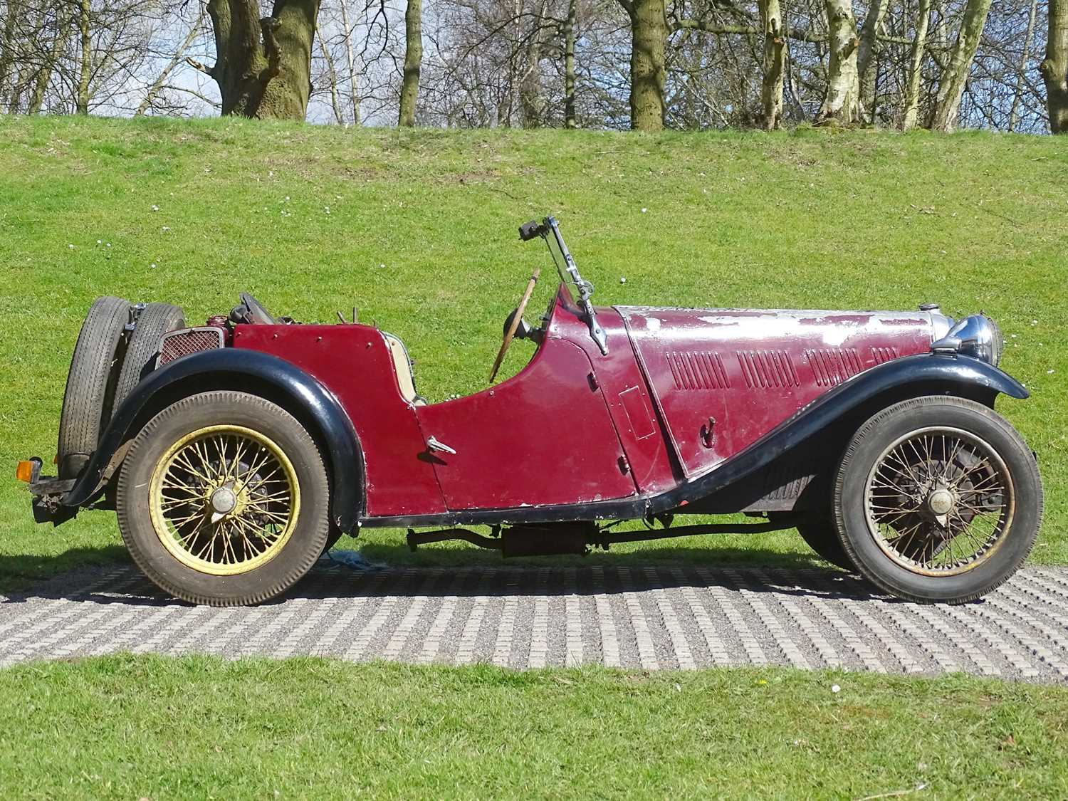 Lot 72 - 1935 Singer Nine Le Mans