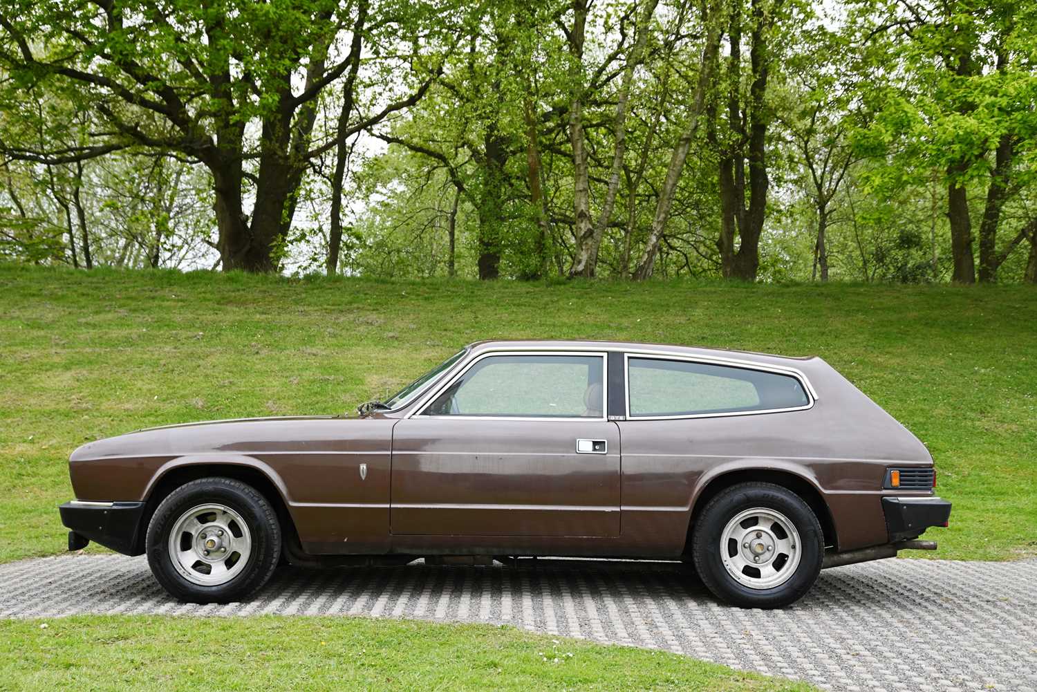 Lot 44 - 1978 Reliant Scimitar GTE Lot 44 - 1978 Reliant Scimitar GTE