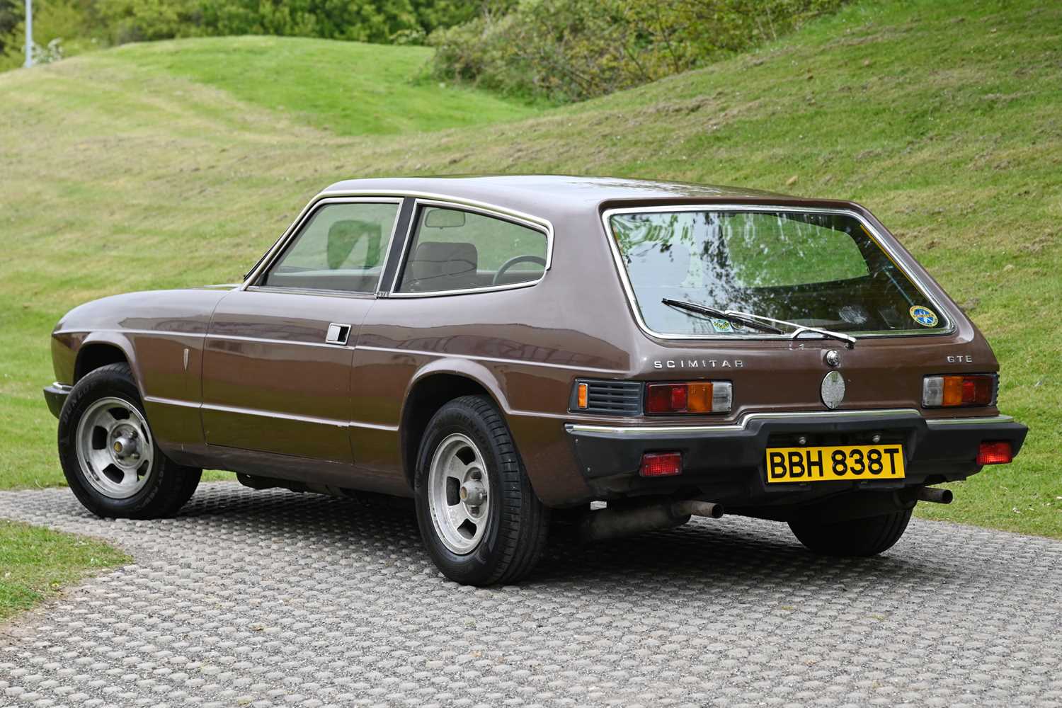 Lot 44 - 1978 Reliant Scimitar GTE Lot 44 - 1978 Reliant Scimitar GTE